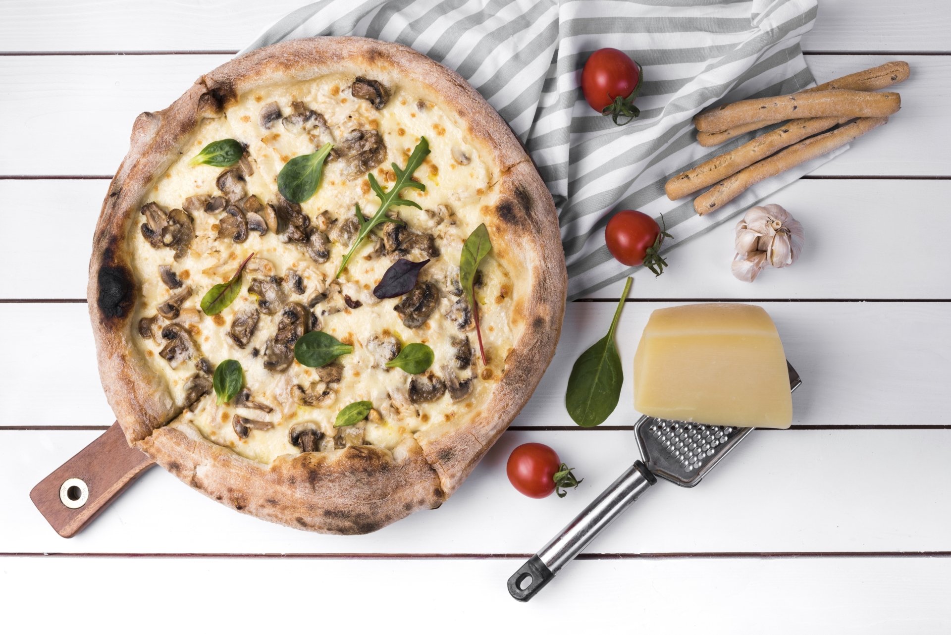 Download Still Life Food Pizza 4k Ultra HD Wallpaper | 5203x3473 ...
