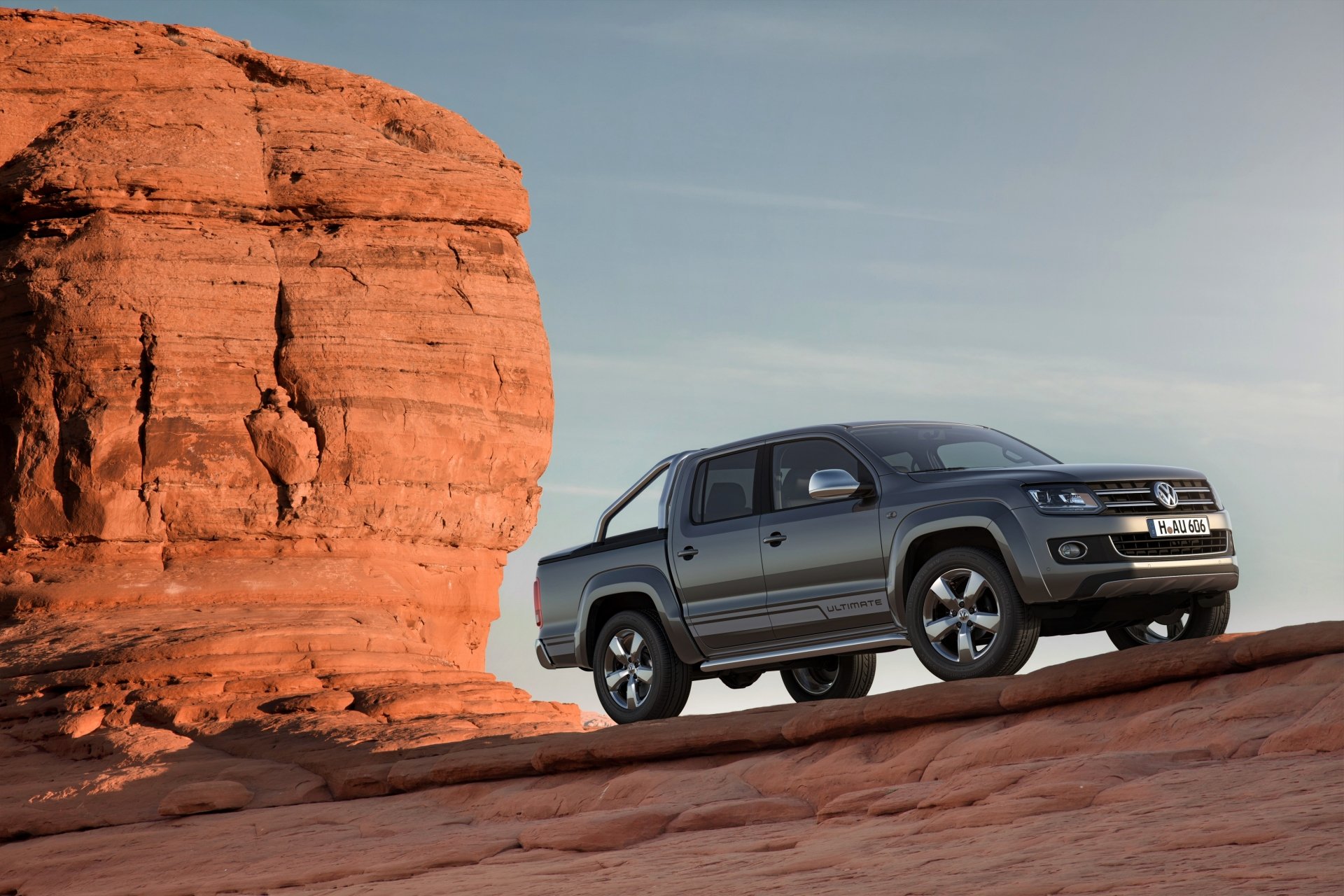 Download Silver Car Car Volkswagen Vehicle Volkswagen Amarok 4k Ultra ...