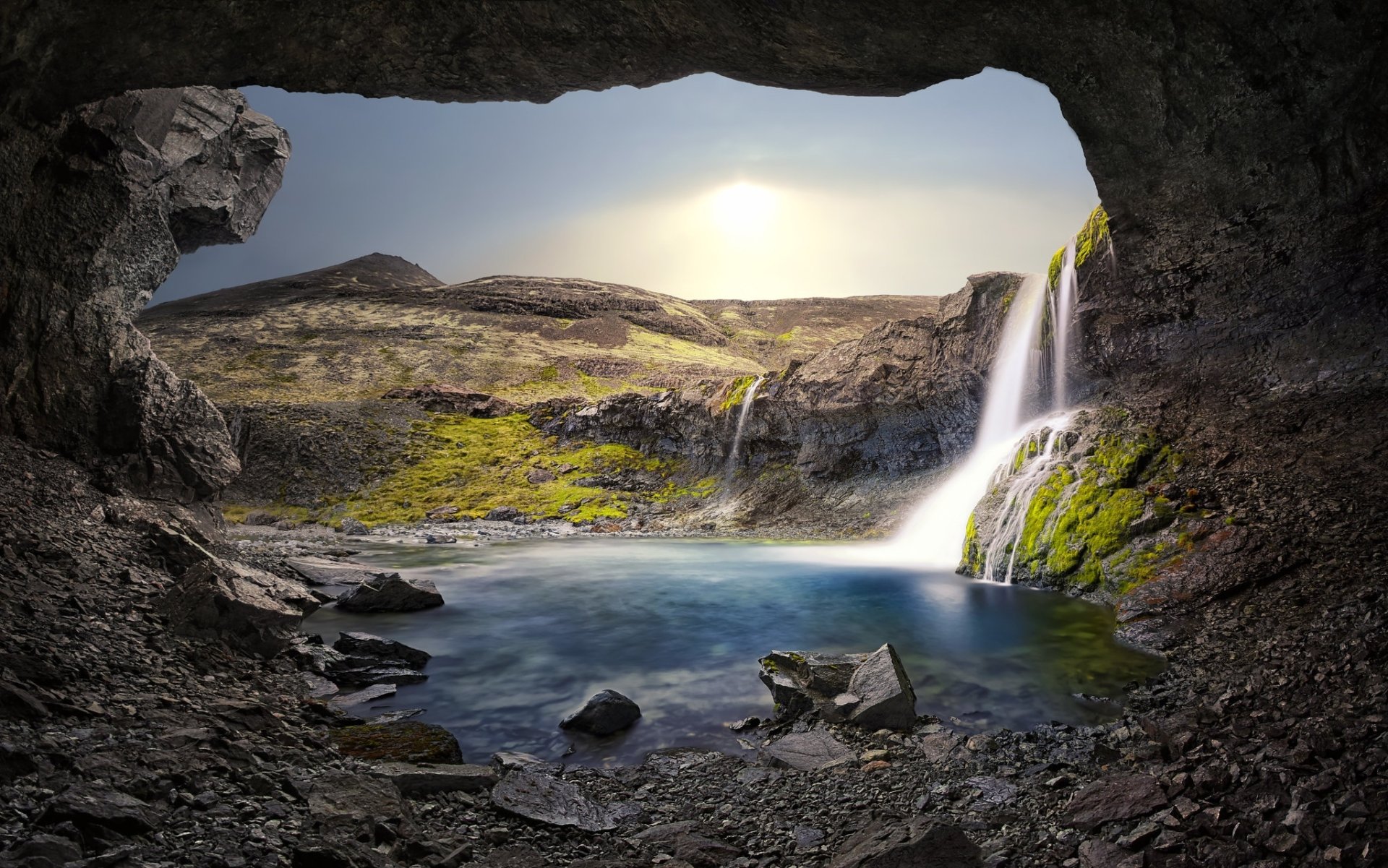 Download Nature Lake Waterfall HD Wallpaper