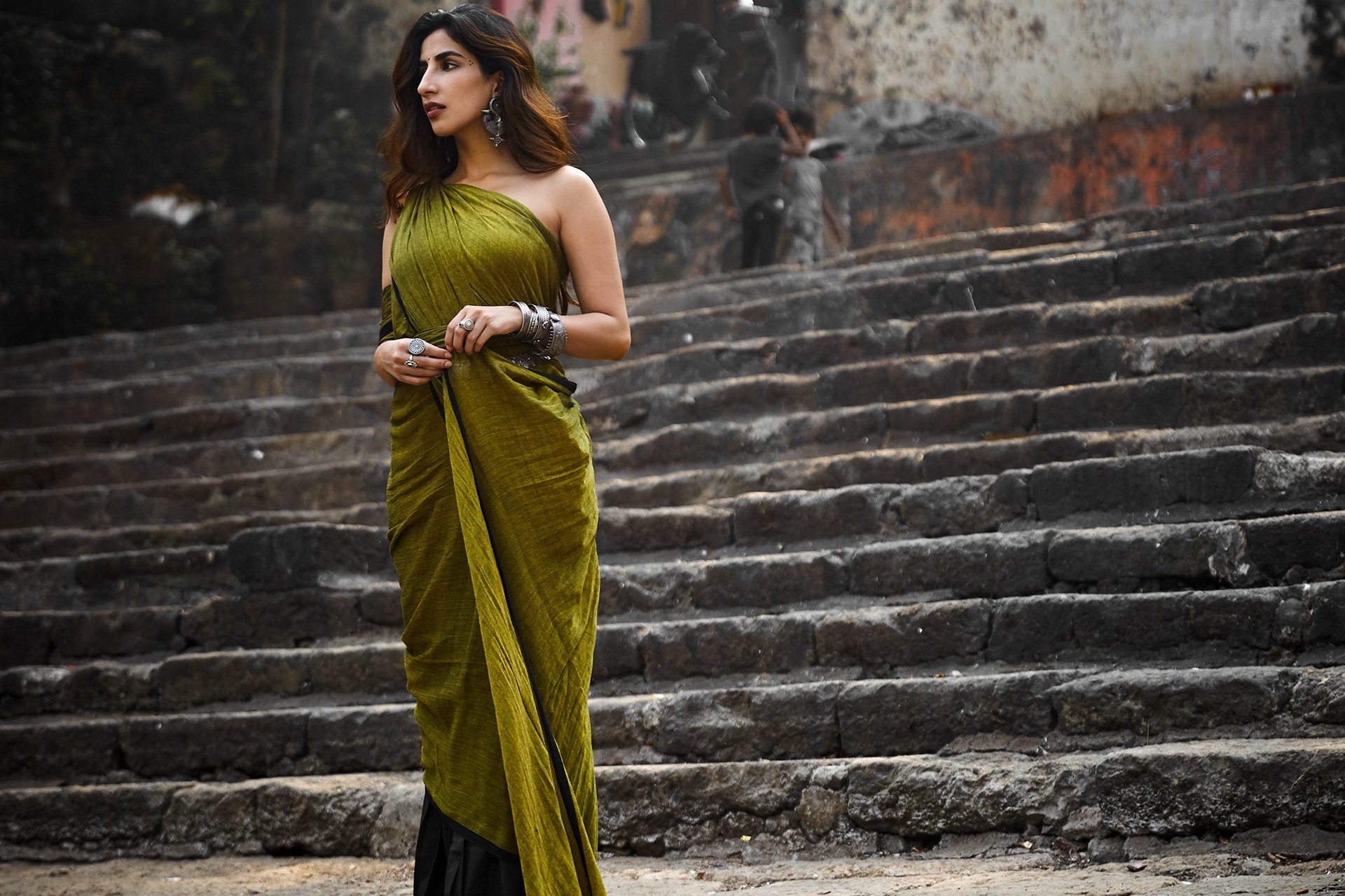 Download Green Dress Bollywood Actress Indian Brunette Woman Parul ...