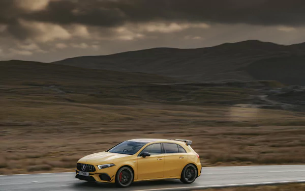 [10+] Mercedes-Benz AMG A45 4k Wallpapers