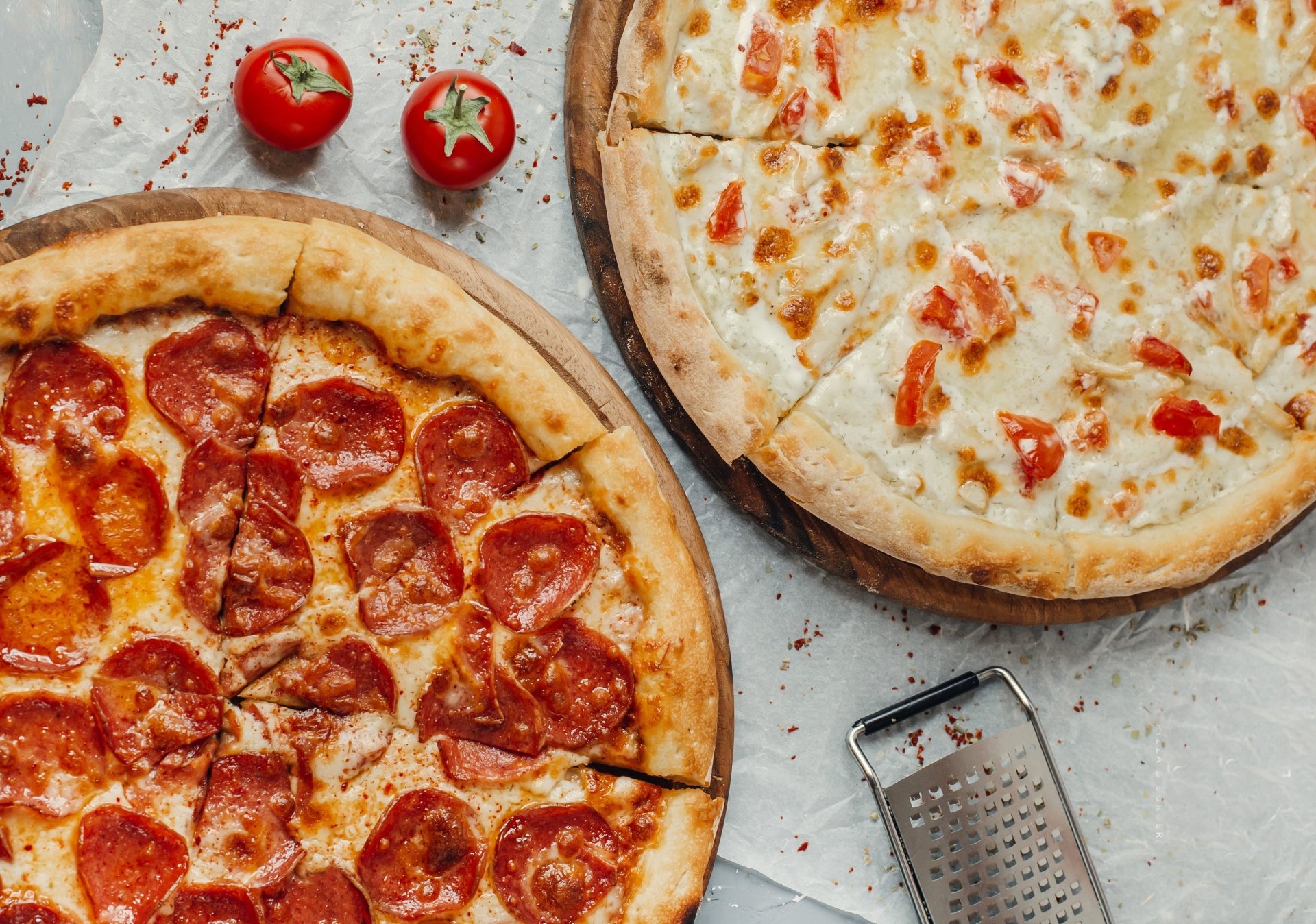 Download Still Life Food Pizza 4k Ultra HD Wallpaper | 3914x2748 ...