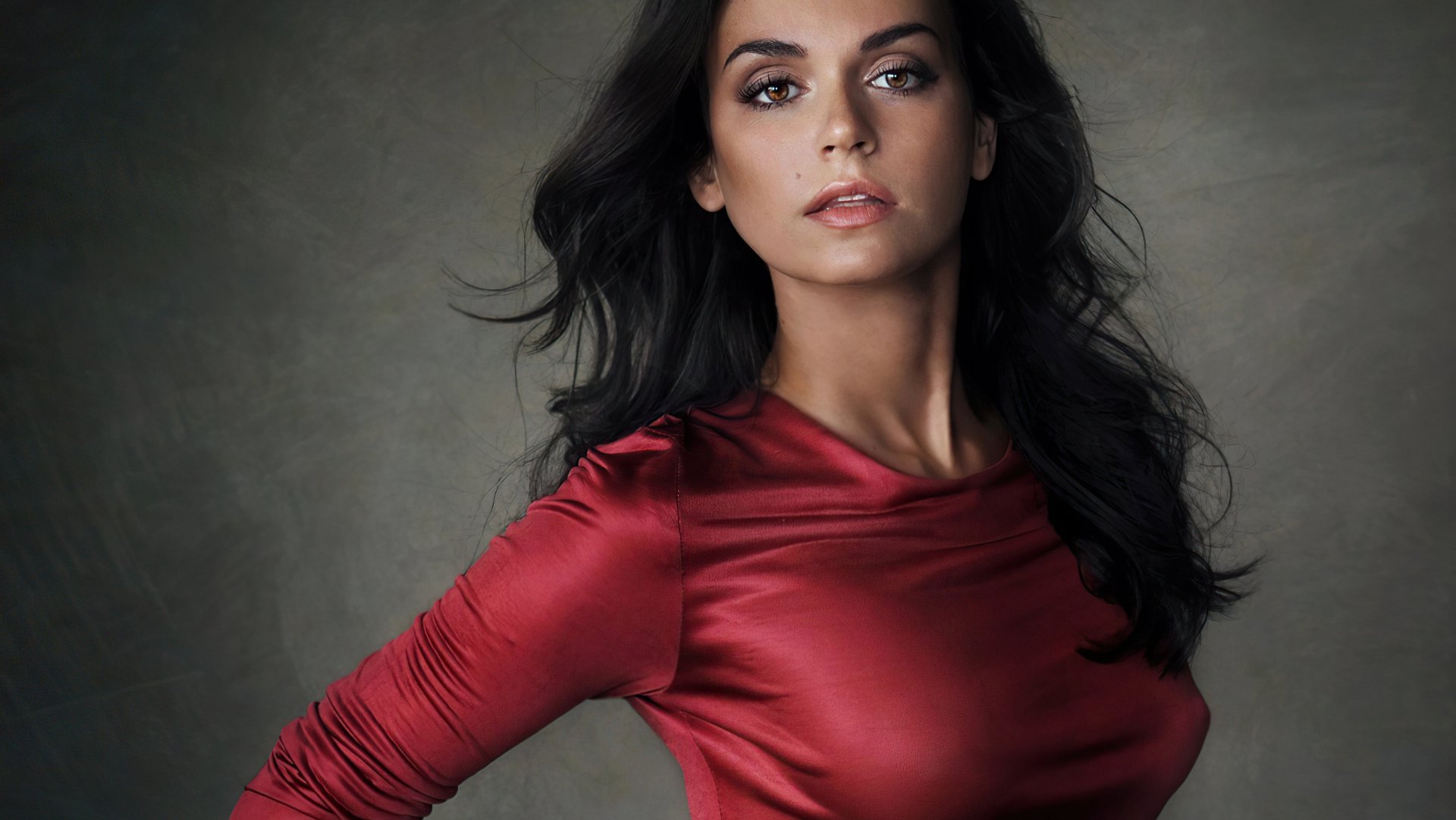 Download Black Hair Brown Eyes Woman Model 4k Ultra HD Wallpaper by ...