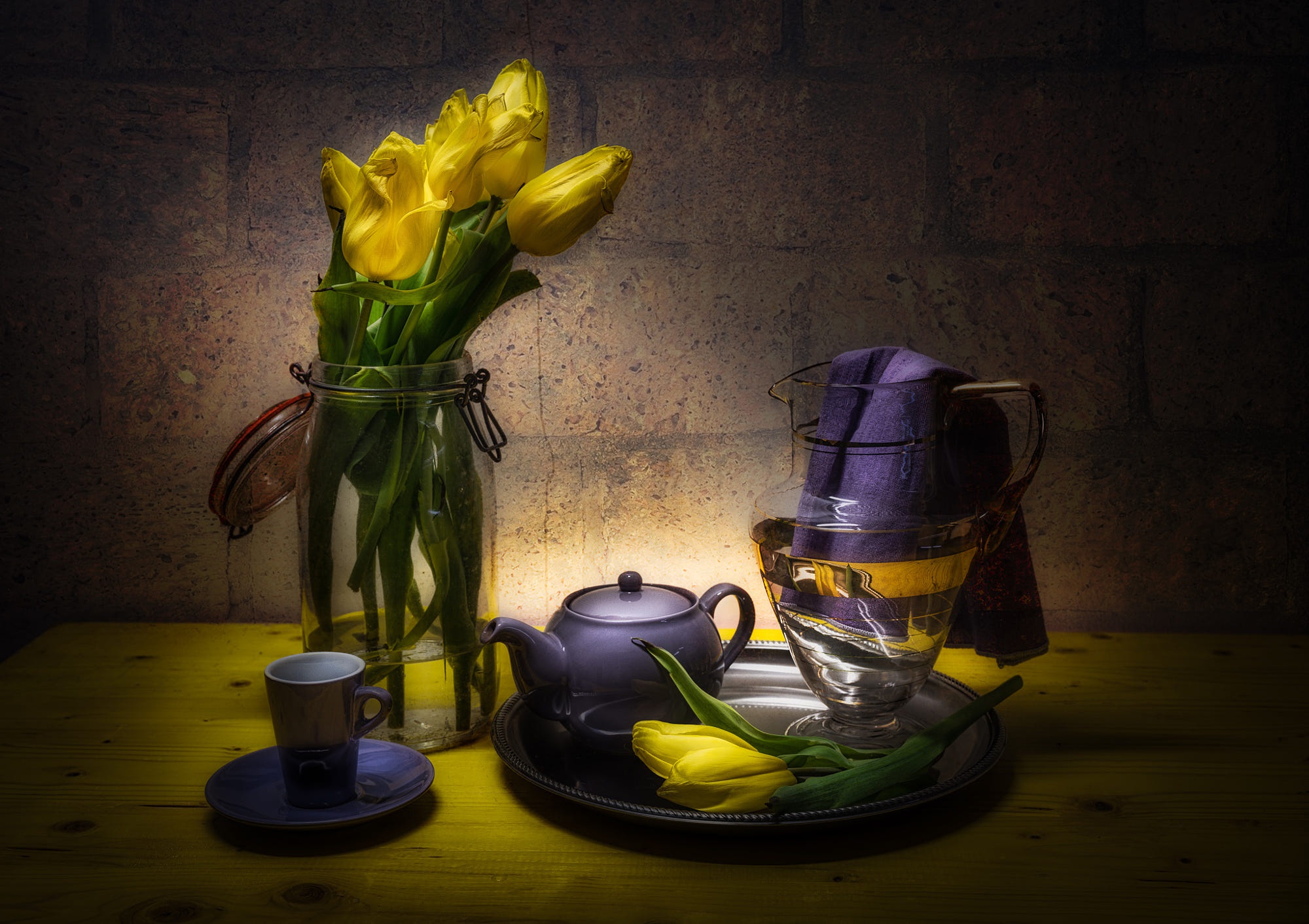 Download Tulip Artistic Still Life HD Wallpaper