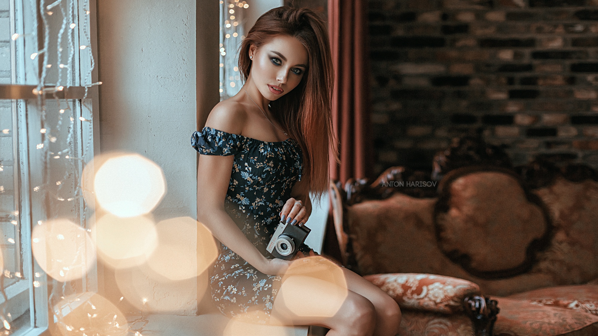 Download Bokeh Camera Dress Makeup Room Woman Model HD Wallpaper by ...