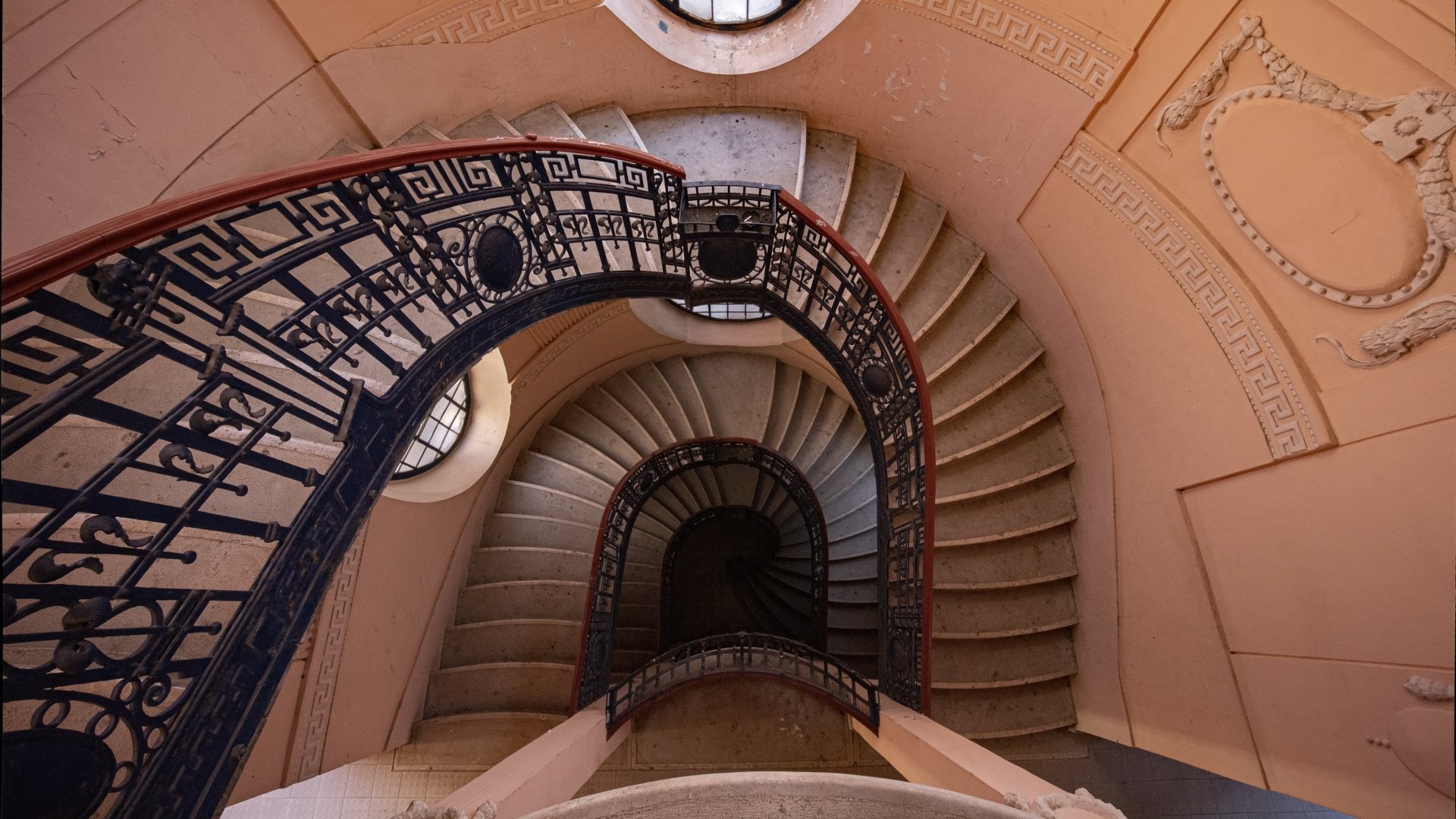 Download Interior Man Made Stairs 4k Ultra HD Wallpaper | 3840x2160 ...