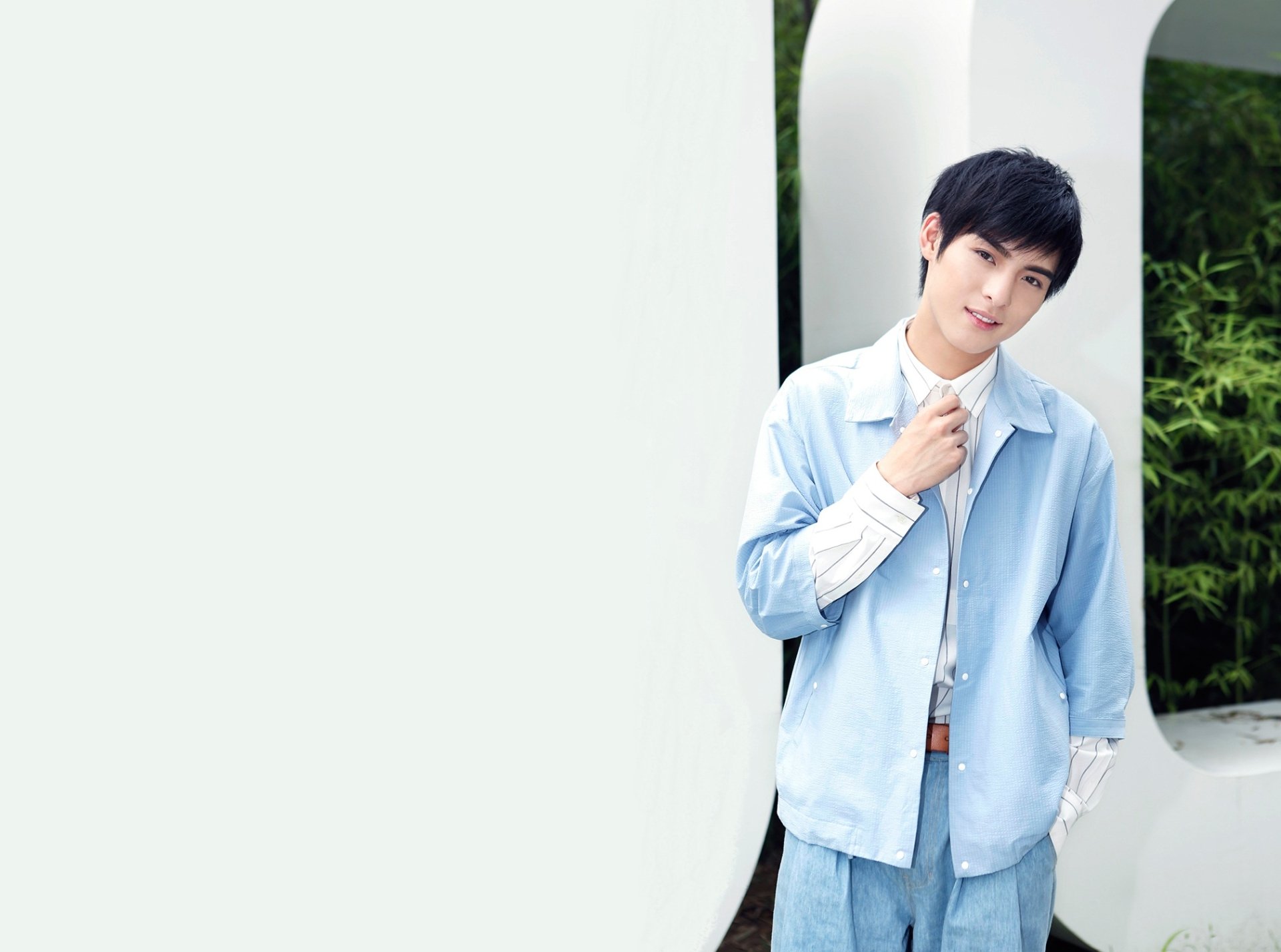 Download Celebrity Wang Hao Xuan HD Wallpaper