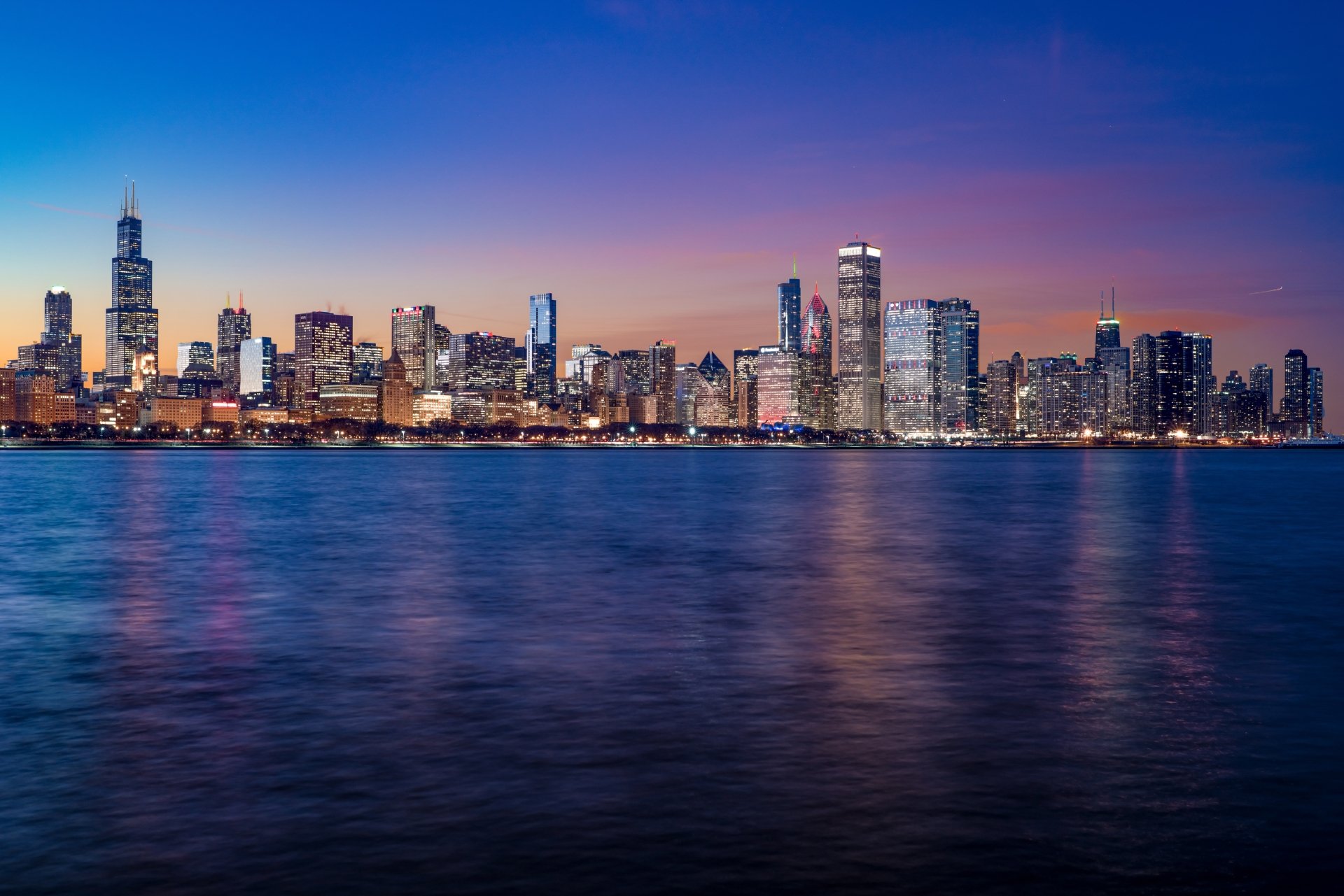 Download Skyscraper Illinois City Night Building Man Made Chicago 4k ...