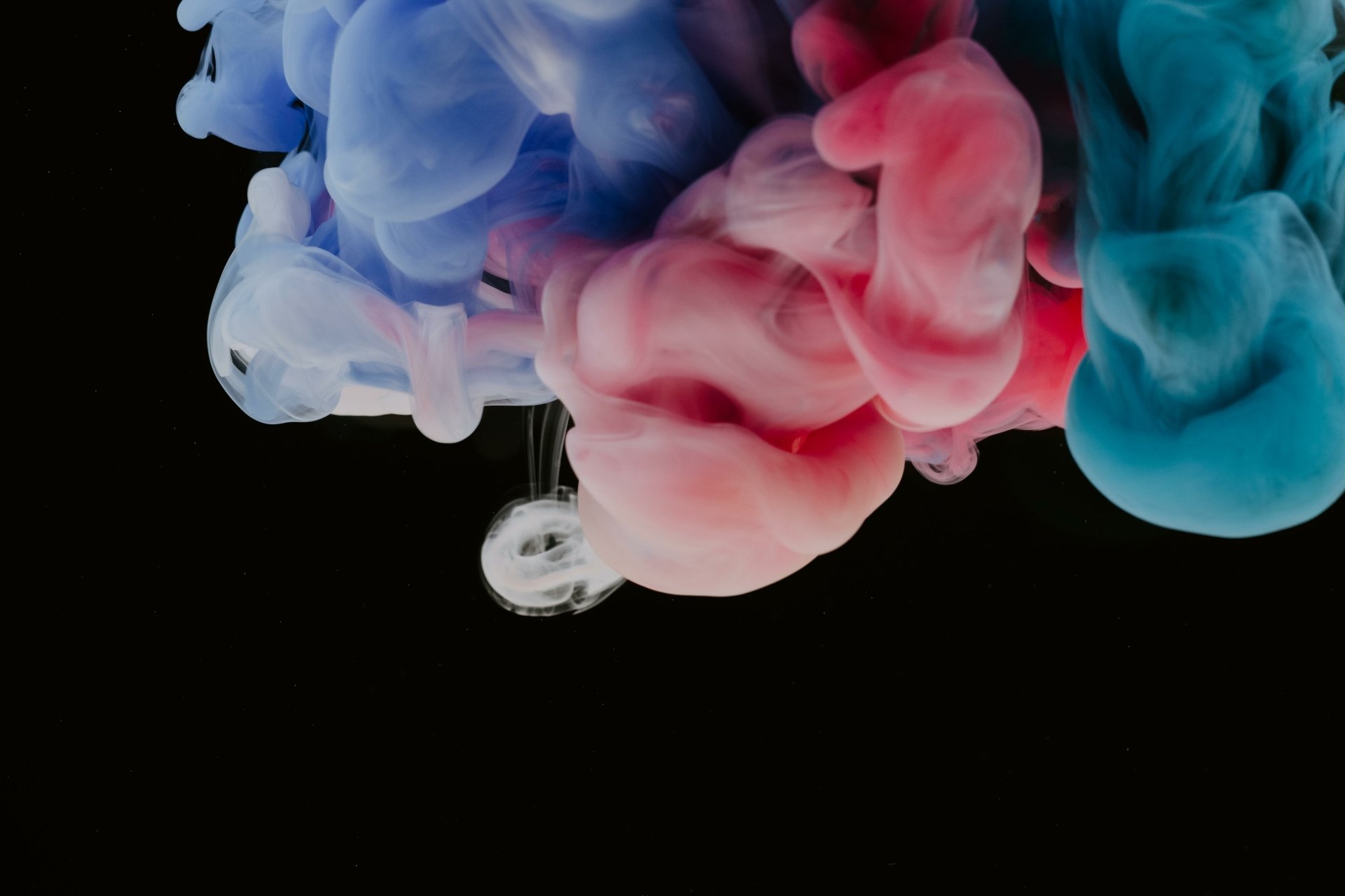 Download Abstract Smoke 4k Ultra HD Wallpaper by Pawel Czerwinski ...