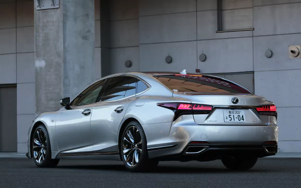 [20+] Lexus LS 500 Wallpapers