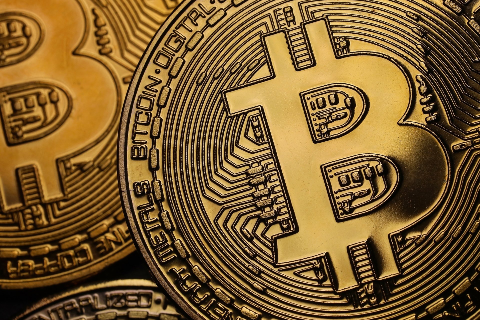 Download Cryptocurrency Coin Technology Bitcoin HD Wallpaper