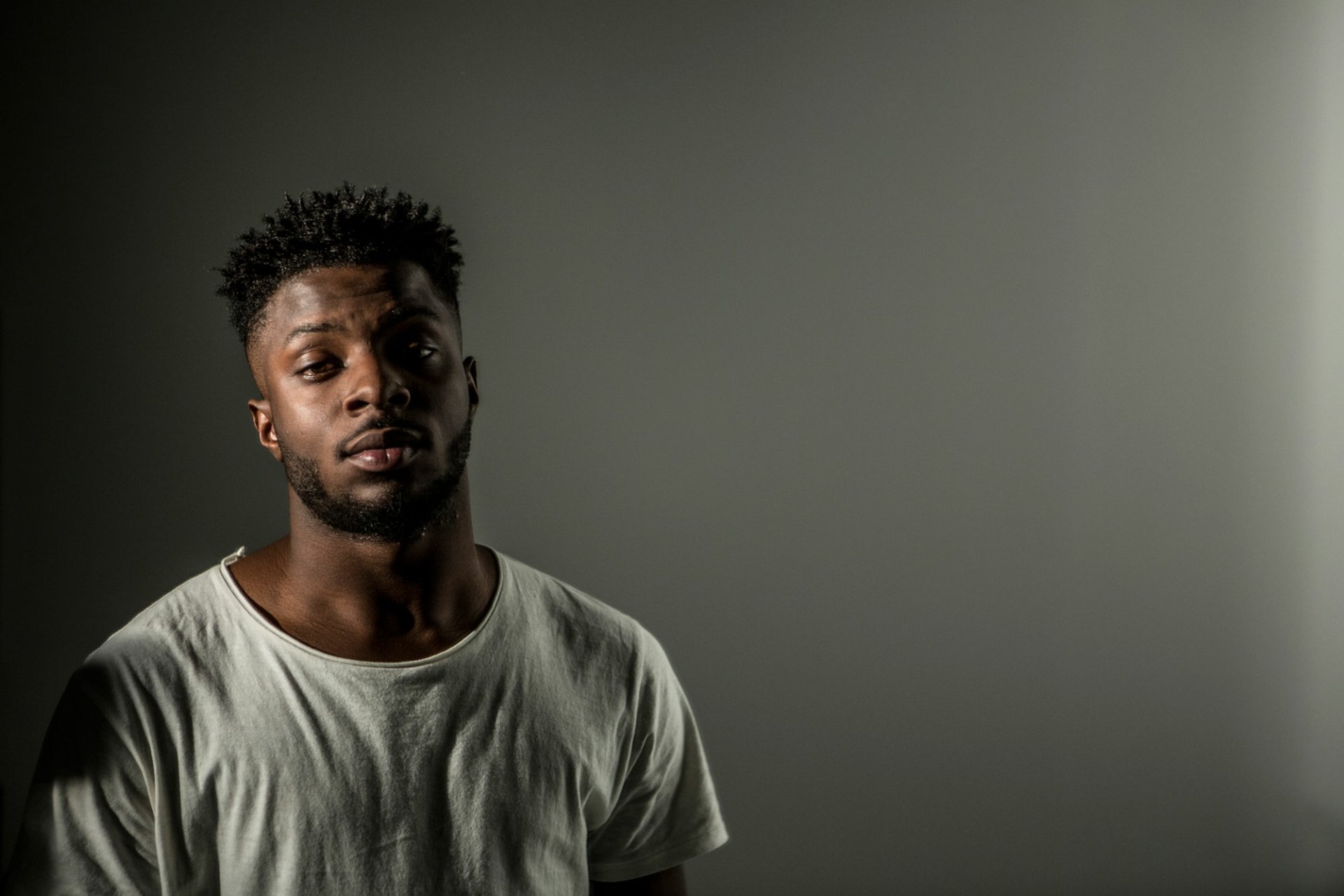 Isaiah Rashad - Desktop Wallpapers, Phone Wallpaper, PFP, Gifs, and More!