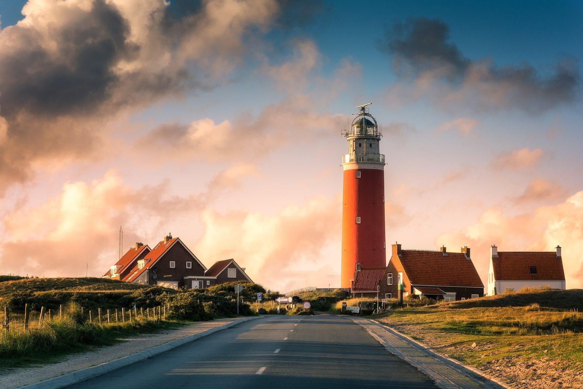 Download Netherlands Man Made Lighthouse HD Wallpaper