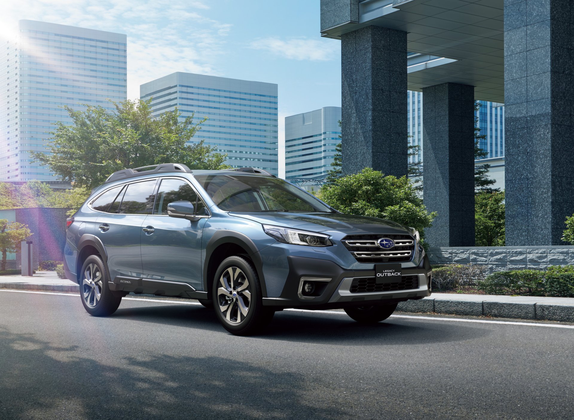Download SUV Vehicle Subaru Legacy Outback Limited EX 4k Ultra HD Wallpaper