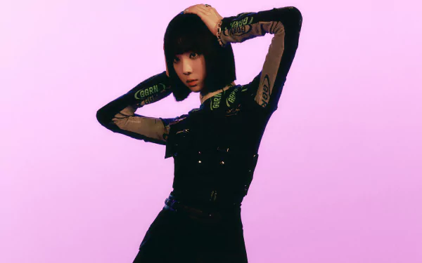 [10+] Winter (Singer) Wallpapers