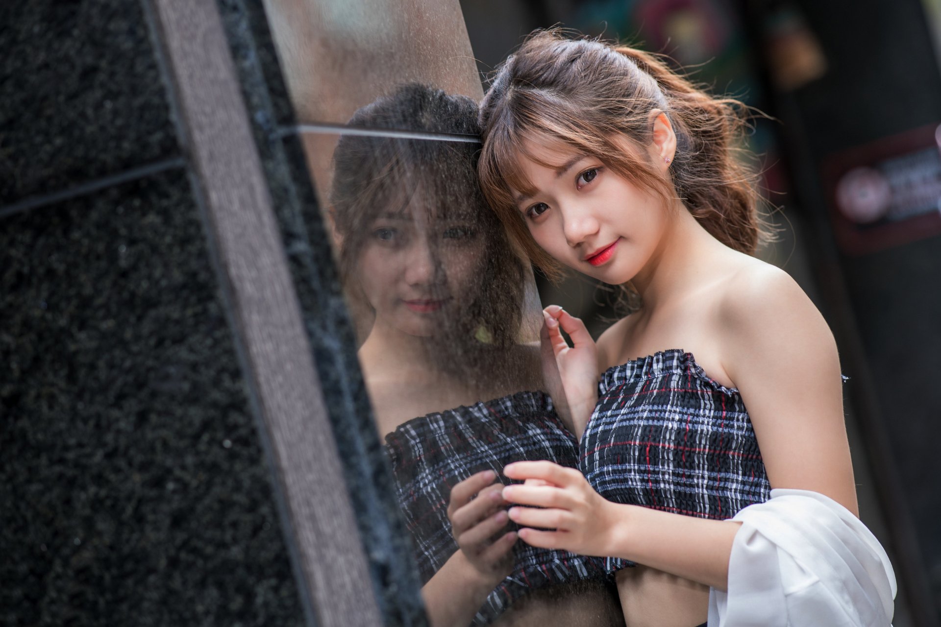 Download Reflection Woman Asian 4k Ultra HD Wallpaper | 3840x2559 ...