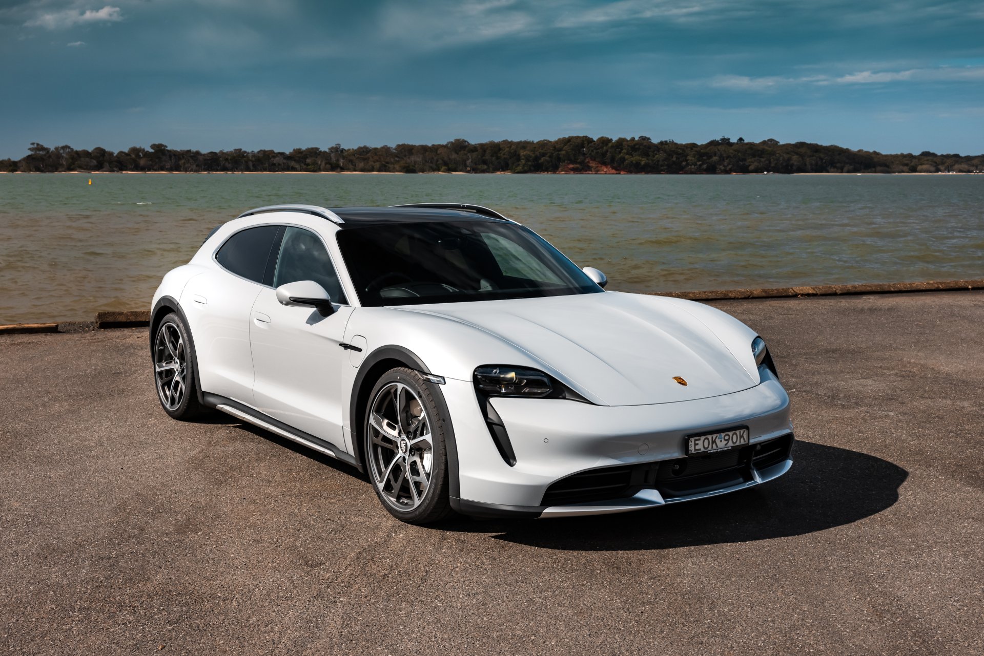 Porsche Taycan Turbo Cross Turismo - Desktop Wallpapers, Phone ...