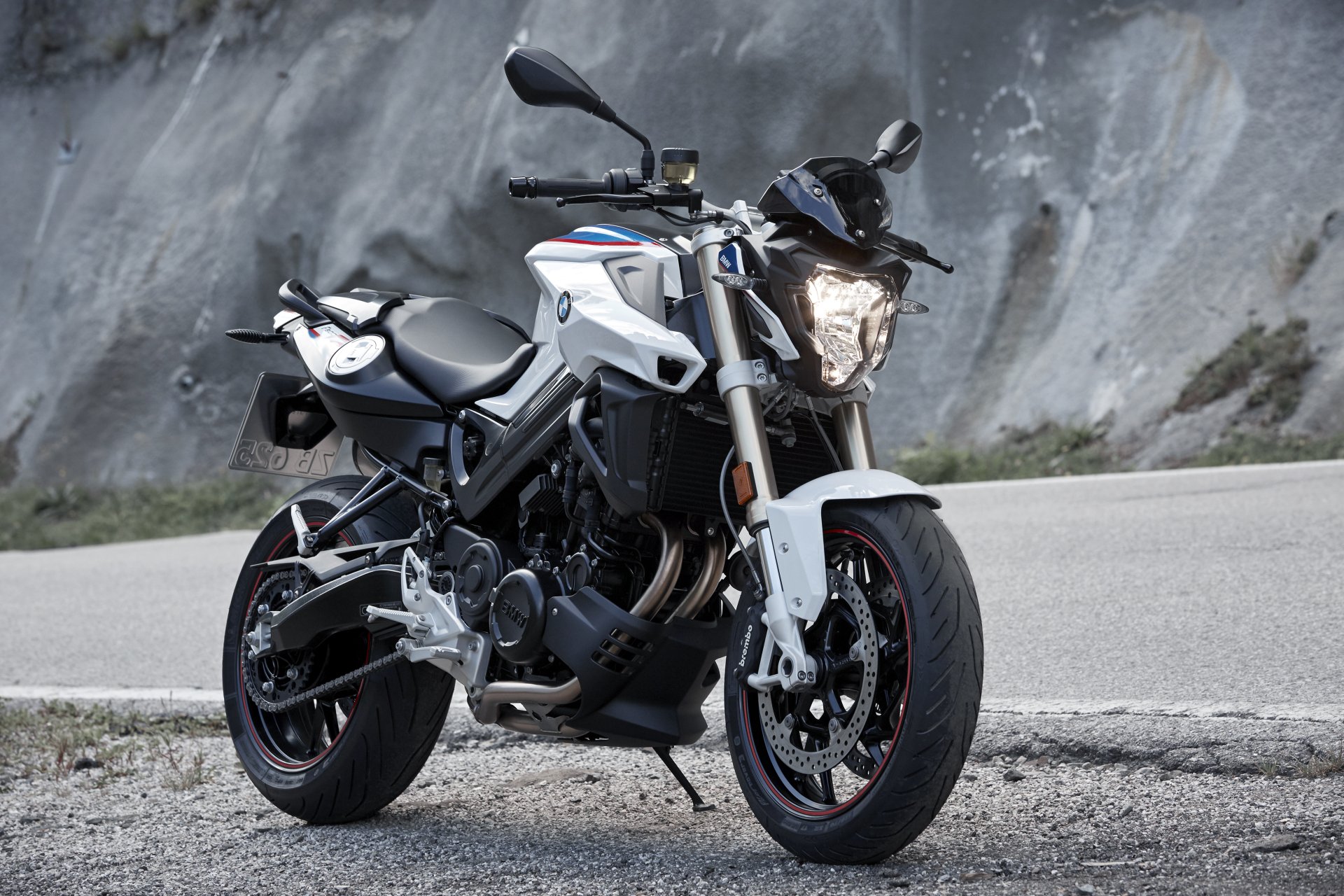 Download Vehicle BMW F800R 4k Ultra HD Wallpaper