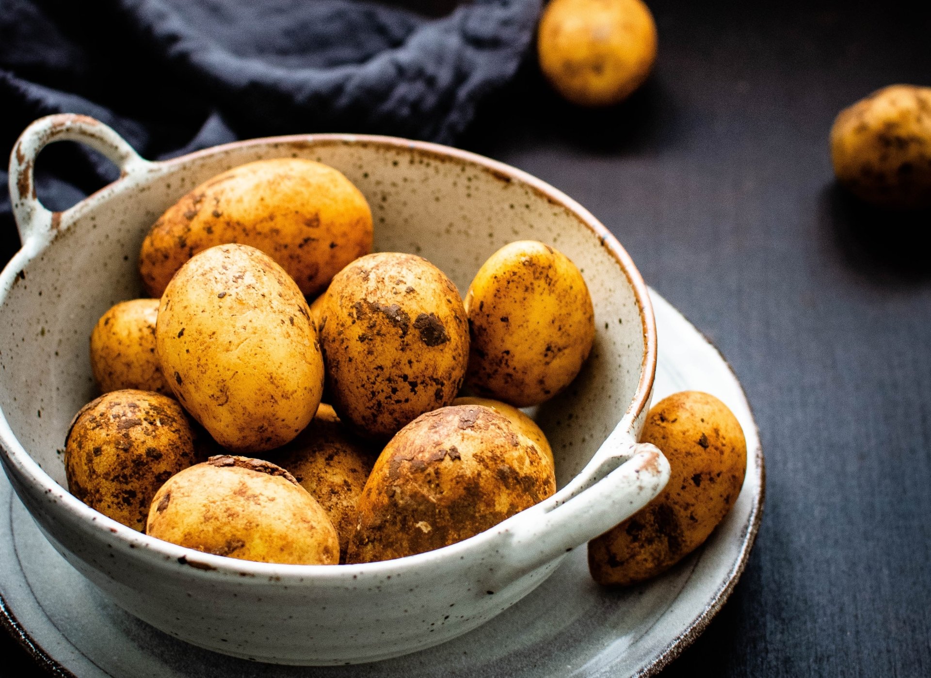 Download Food Potato HD Wallpaper