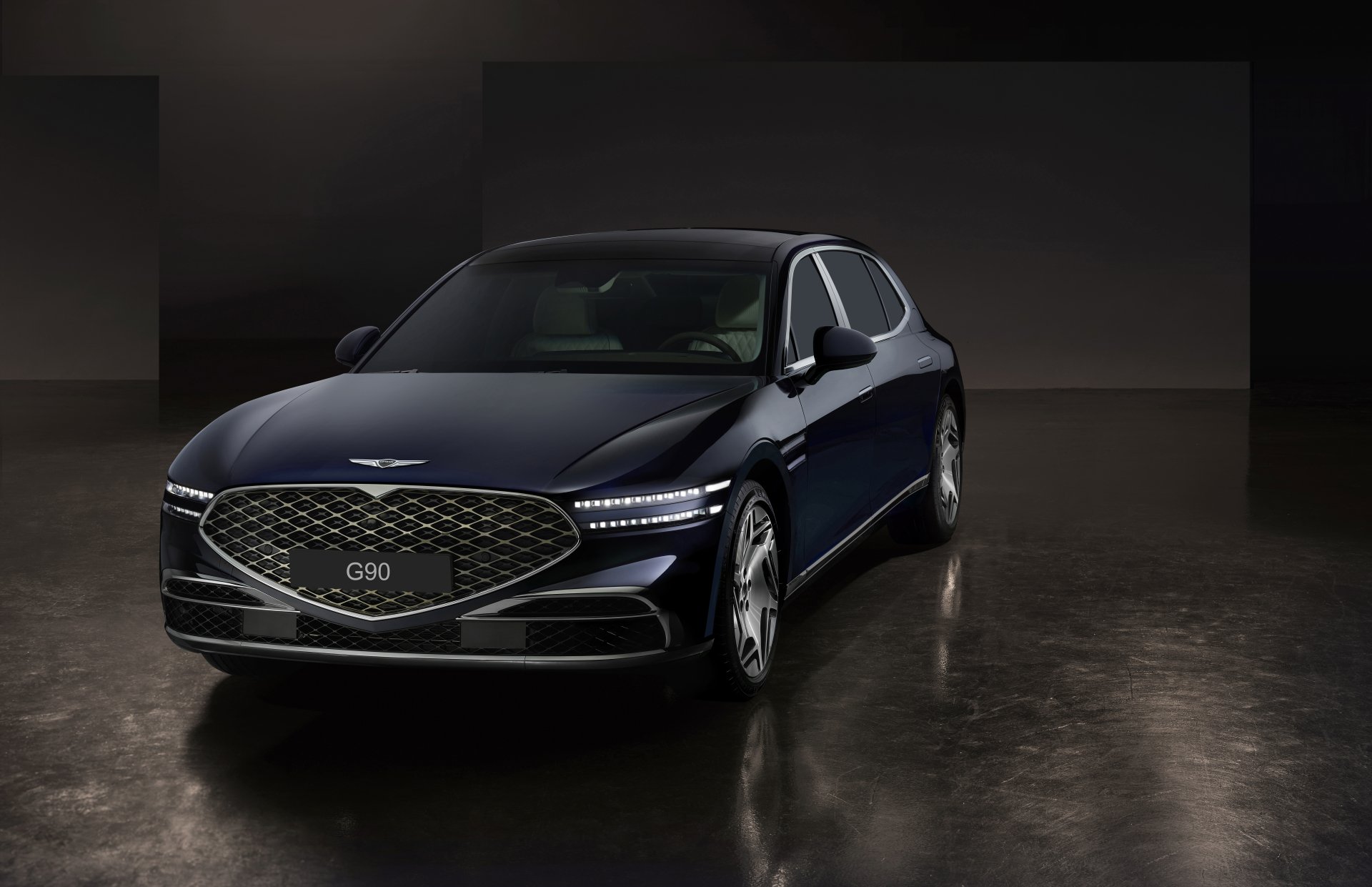 Download Vehicle Genesis G90 8k Ultra HD Wallpaper