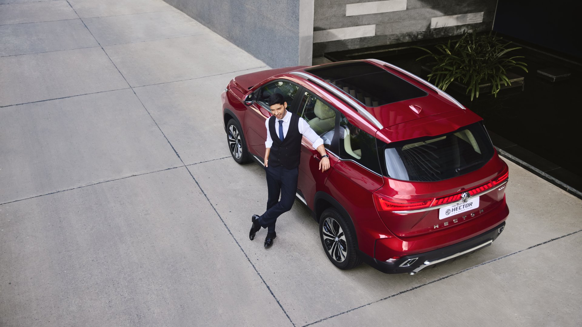 Download Vehicle MG Hector 8k Ultra HD Wallpaper