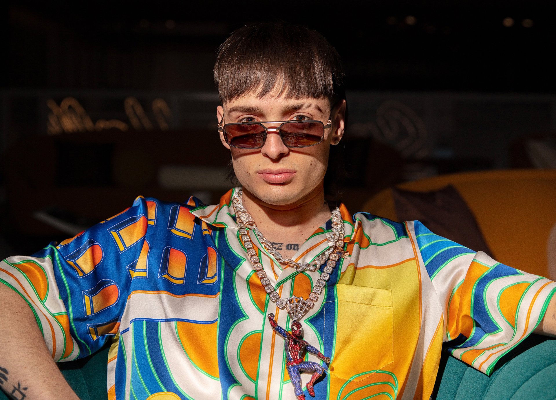 Fashion-Forward Peso Pluma Style Wallpaper