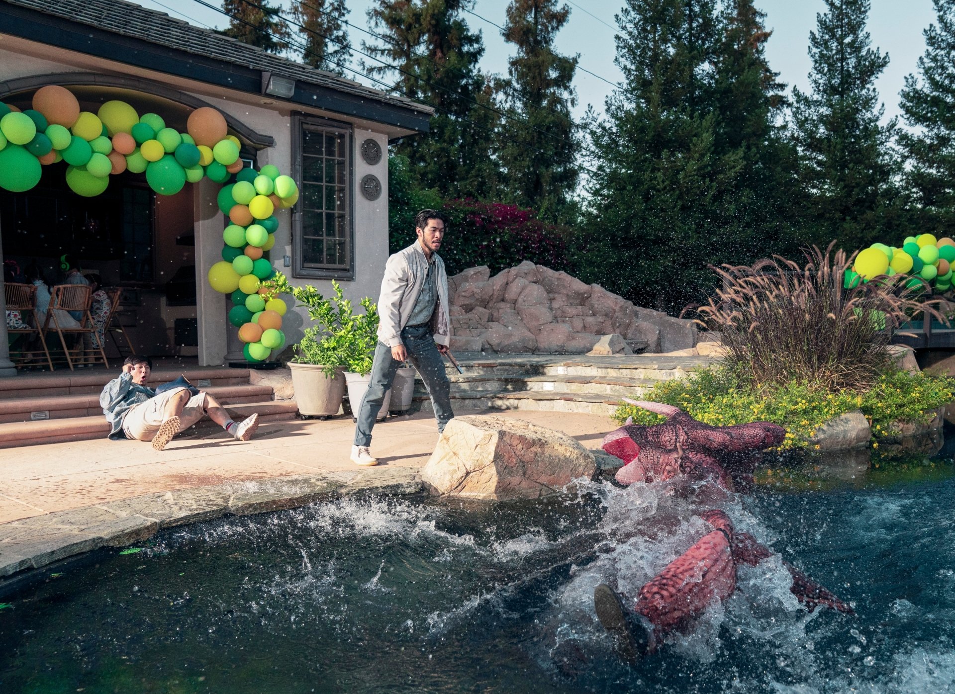 The Brothers Sun TV Show Scene - HD Wallpaper