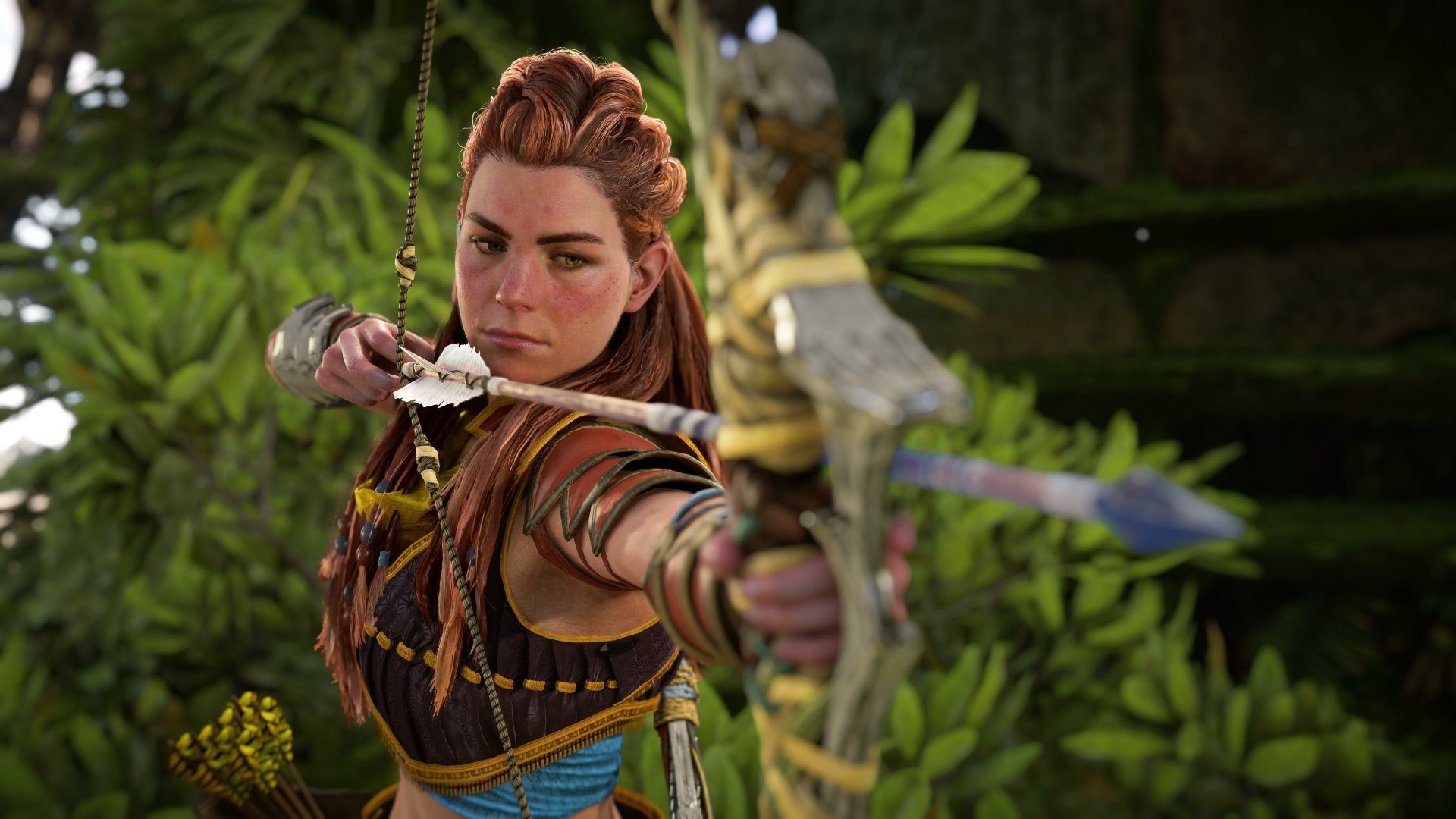 Aloy aims with the bow by C46