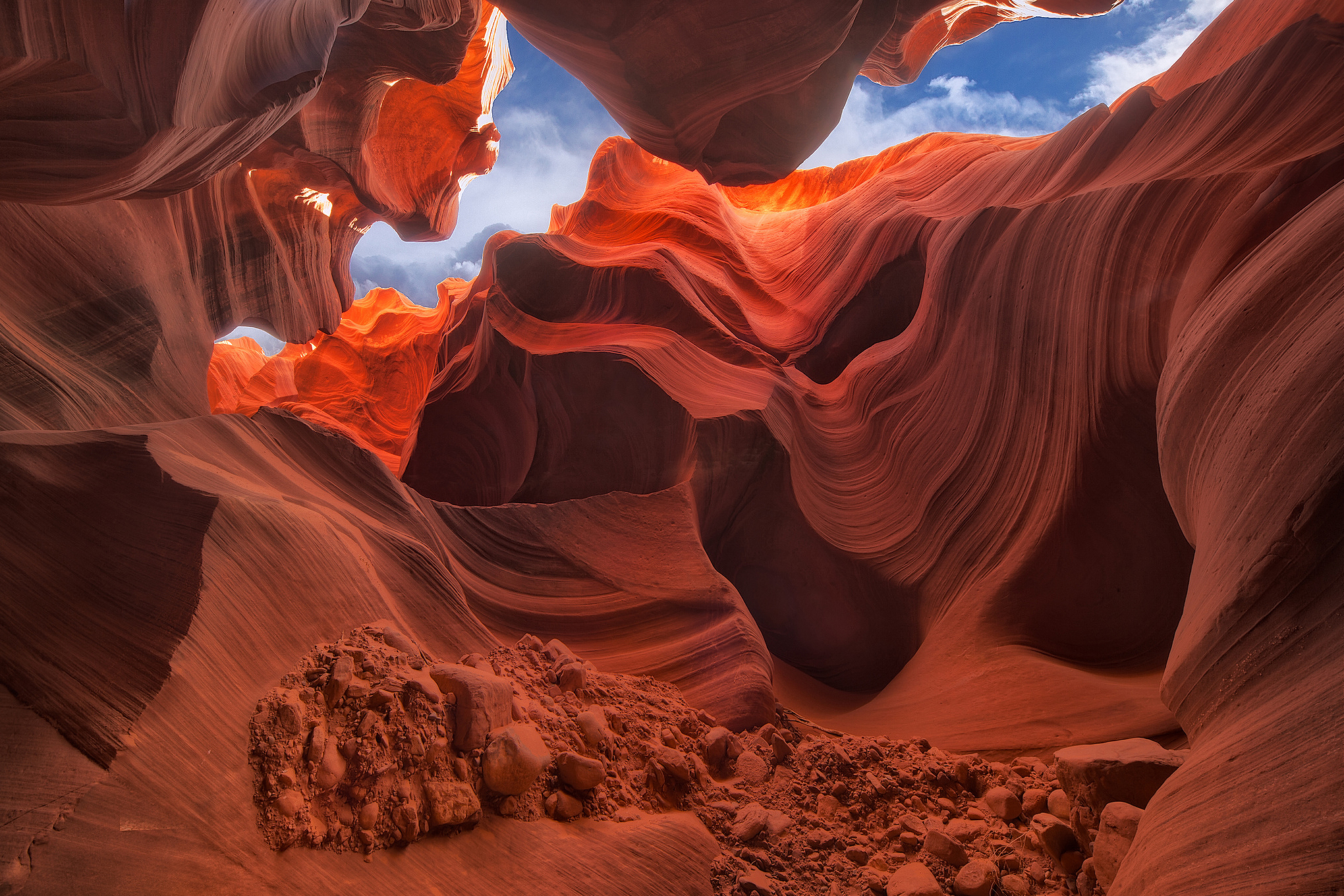 Antelope Canyon Stunning HD Wallpaper From Nature s Masterpiece Antelope Canyon Stunning HD Wallpaper From Nature s Masterpiece