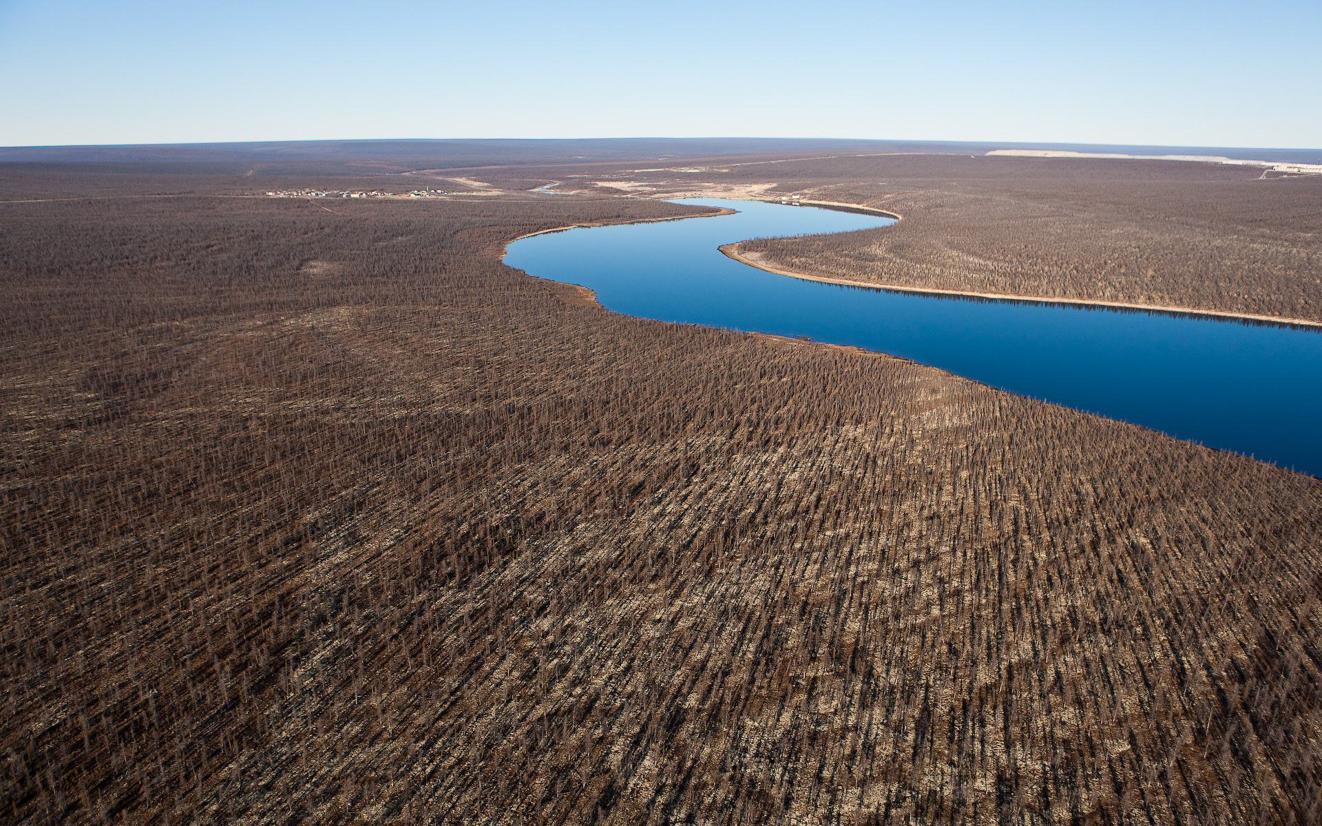 Download Nature River HD Wallpaper