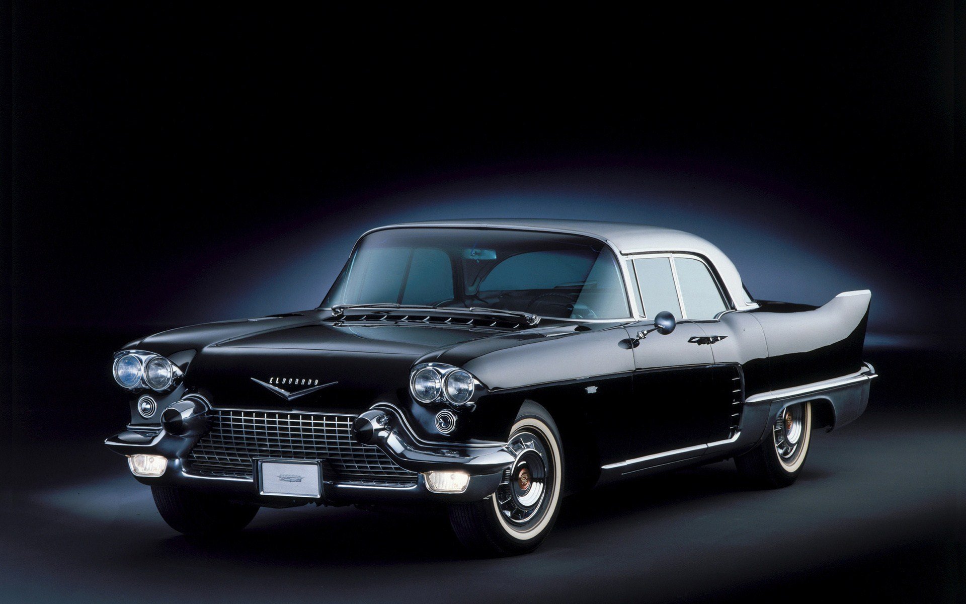 Download Vehicle Cadillac HD Wallpaper