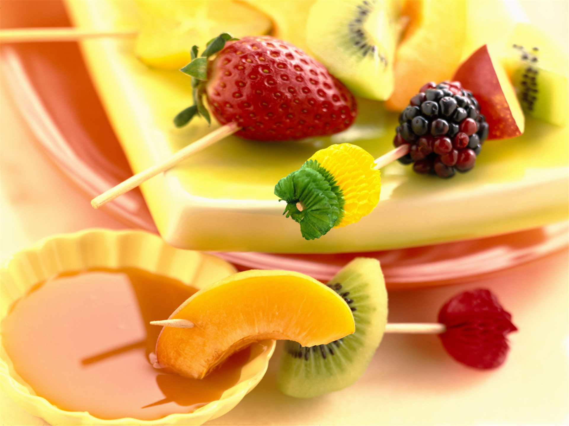 Delicious Fruit Delights: An HD Wallpaper for Dessert Lovers