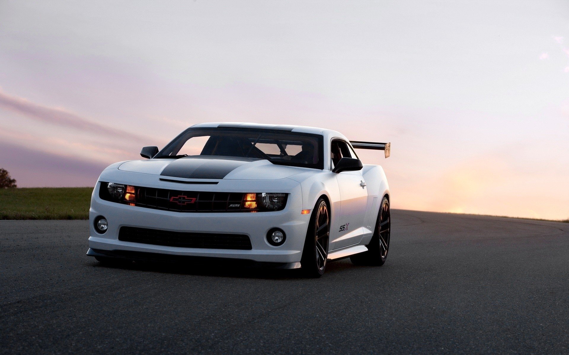 Download Vehicle Chevrolet Camaro HD Wallpaper