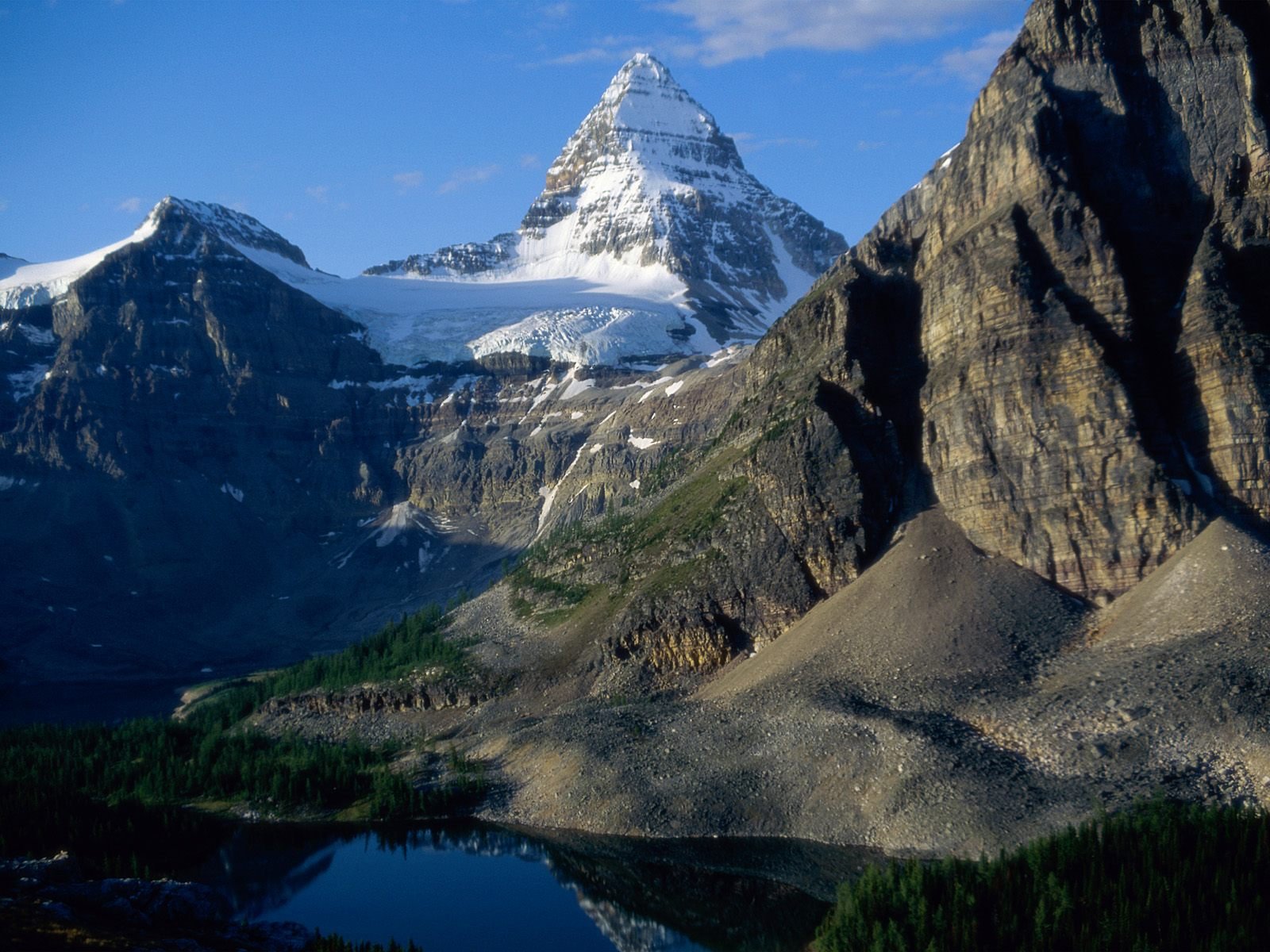 Download Nature Mount Assiniboine Wallpaper
