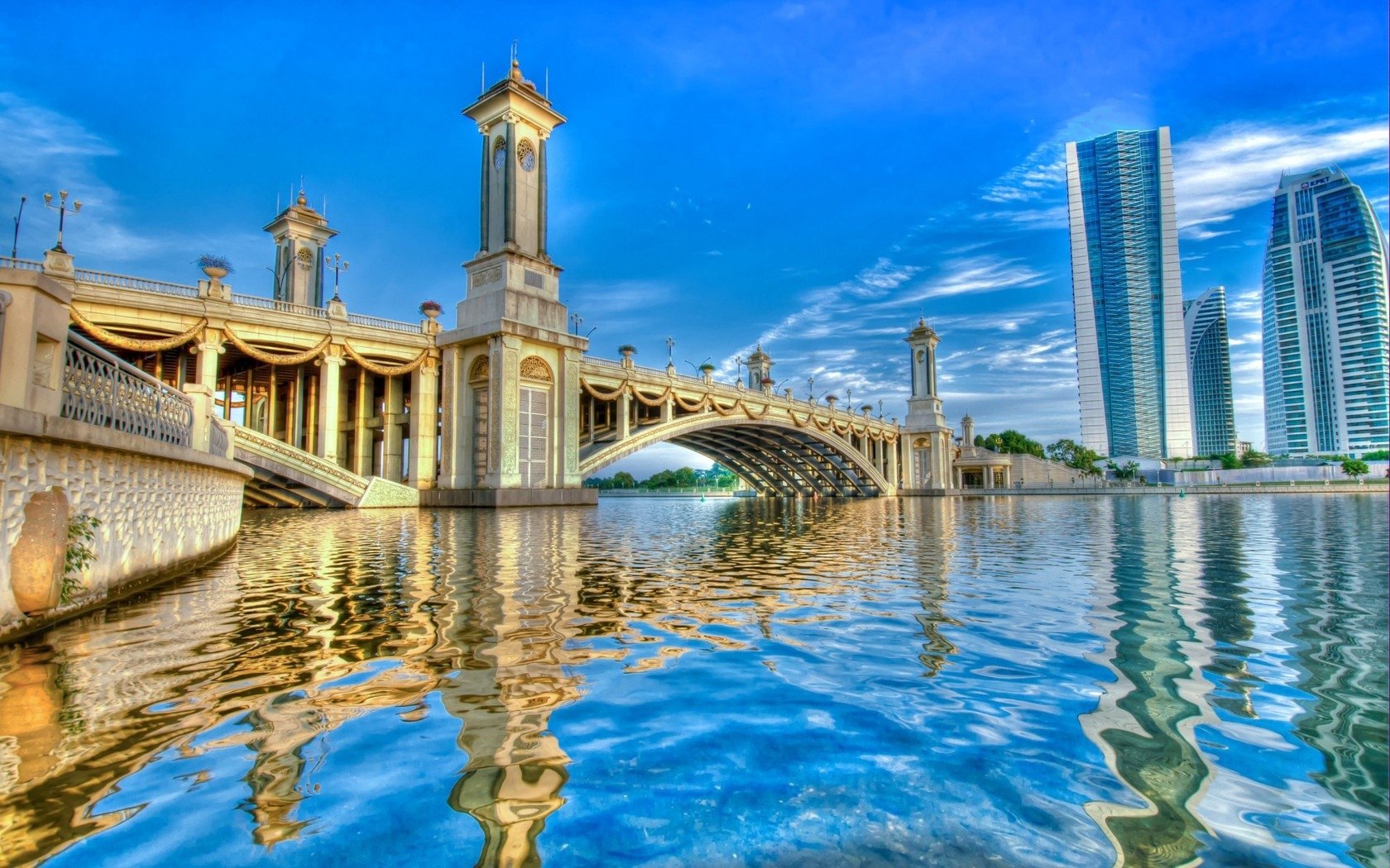 Stunning Bridge Marvel: HD Man-Made Architectural Beauty Against Blue Sky