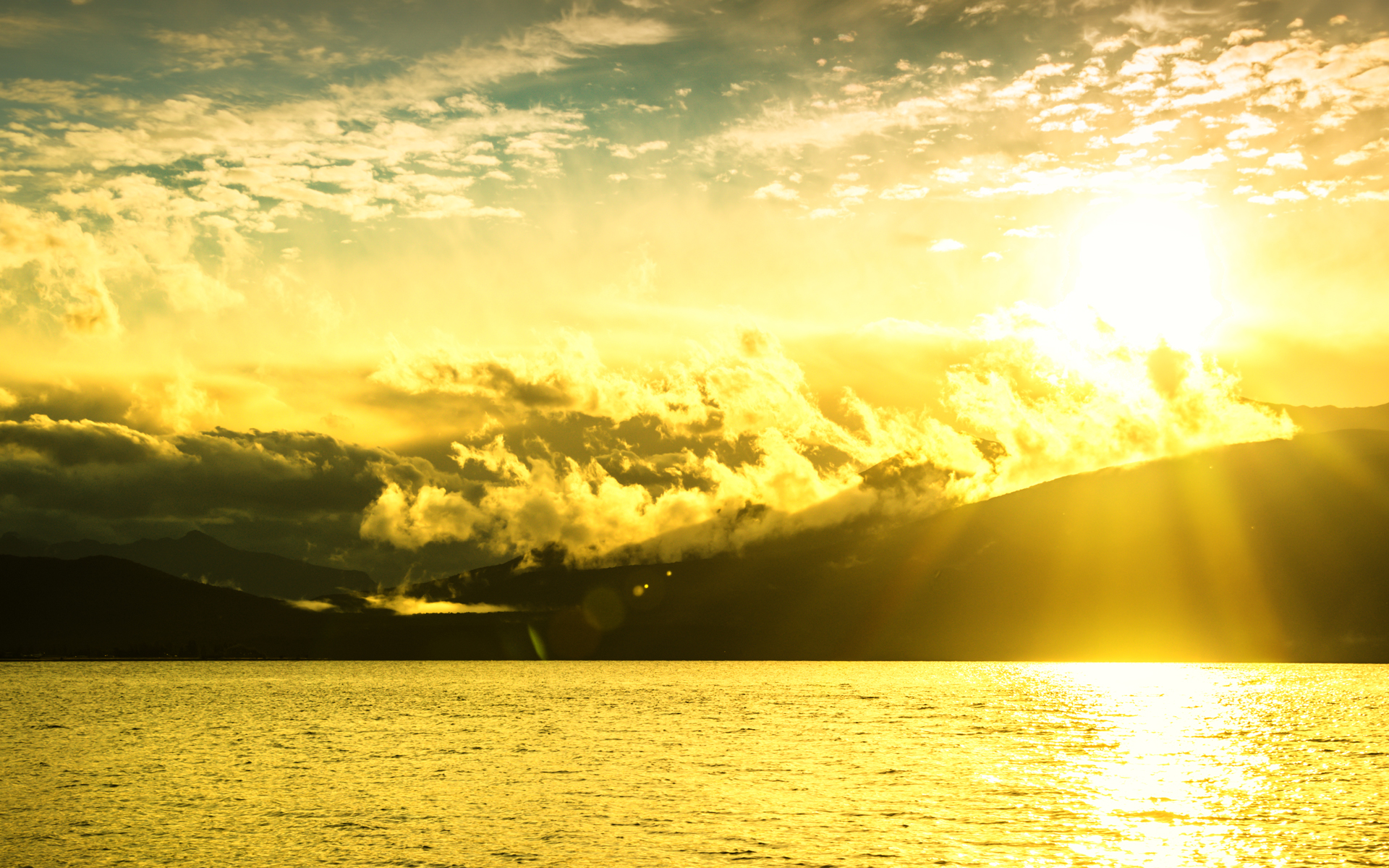 Sunbeam Wallpaper Background