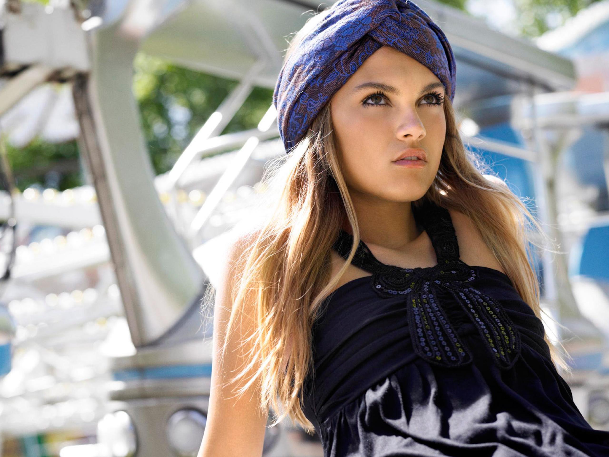 Model HD Wallpaper | Background Image | 2560x1920 | ID:383221 ...