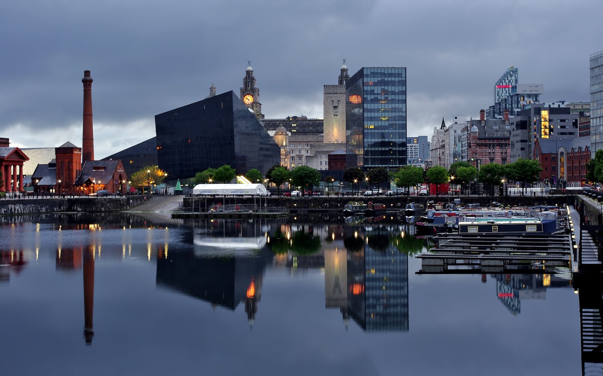 Liverpool Skyline Reflection – Stunning Man-Made HD Wallpaper