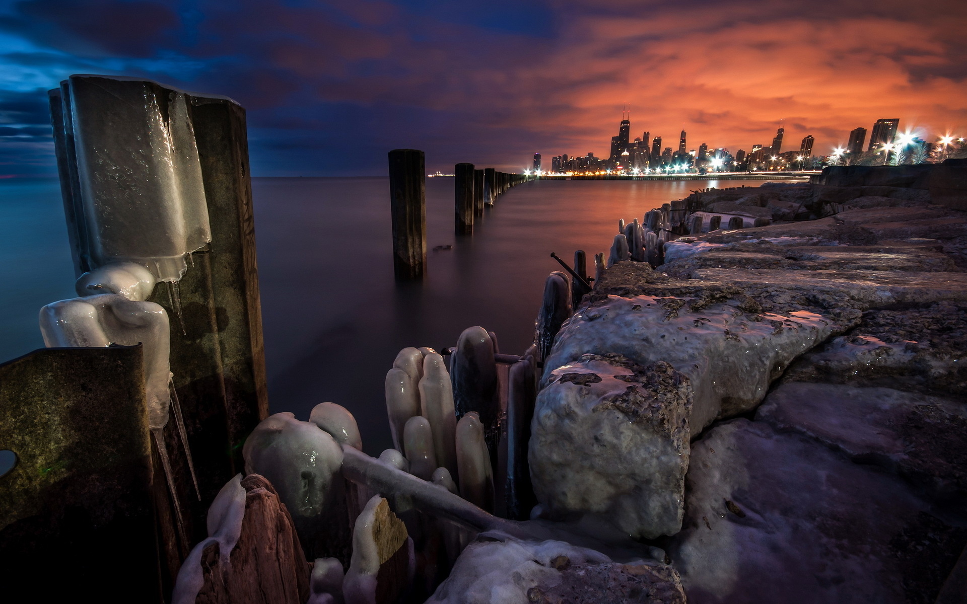 Sunset Serenity: HD Urban Waterfront Photography Wallpaper