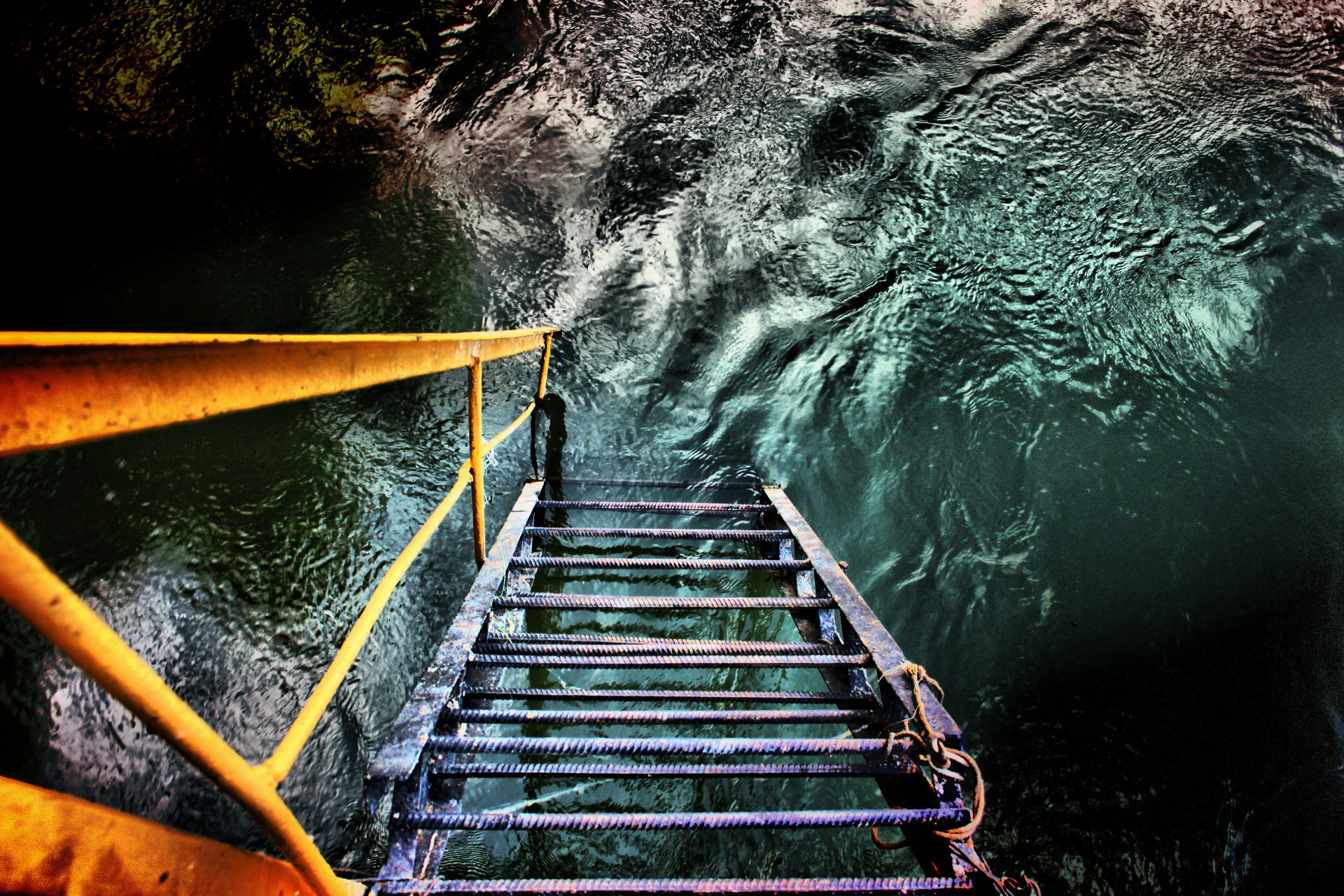 Download Man Made Stairs 4k Ultra HD Wallpaper