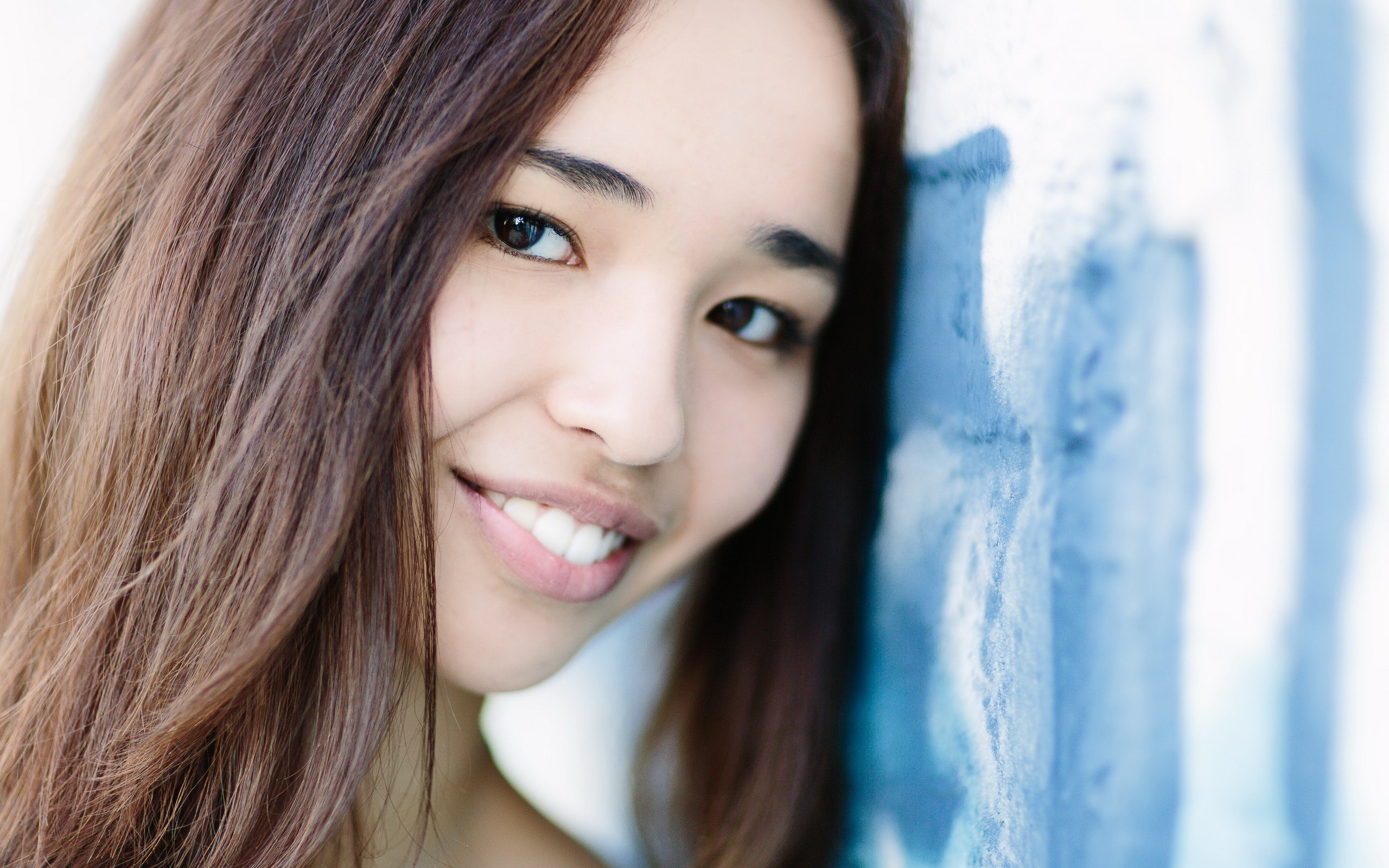 Stunning HD Wallpaper of a Woman's Face