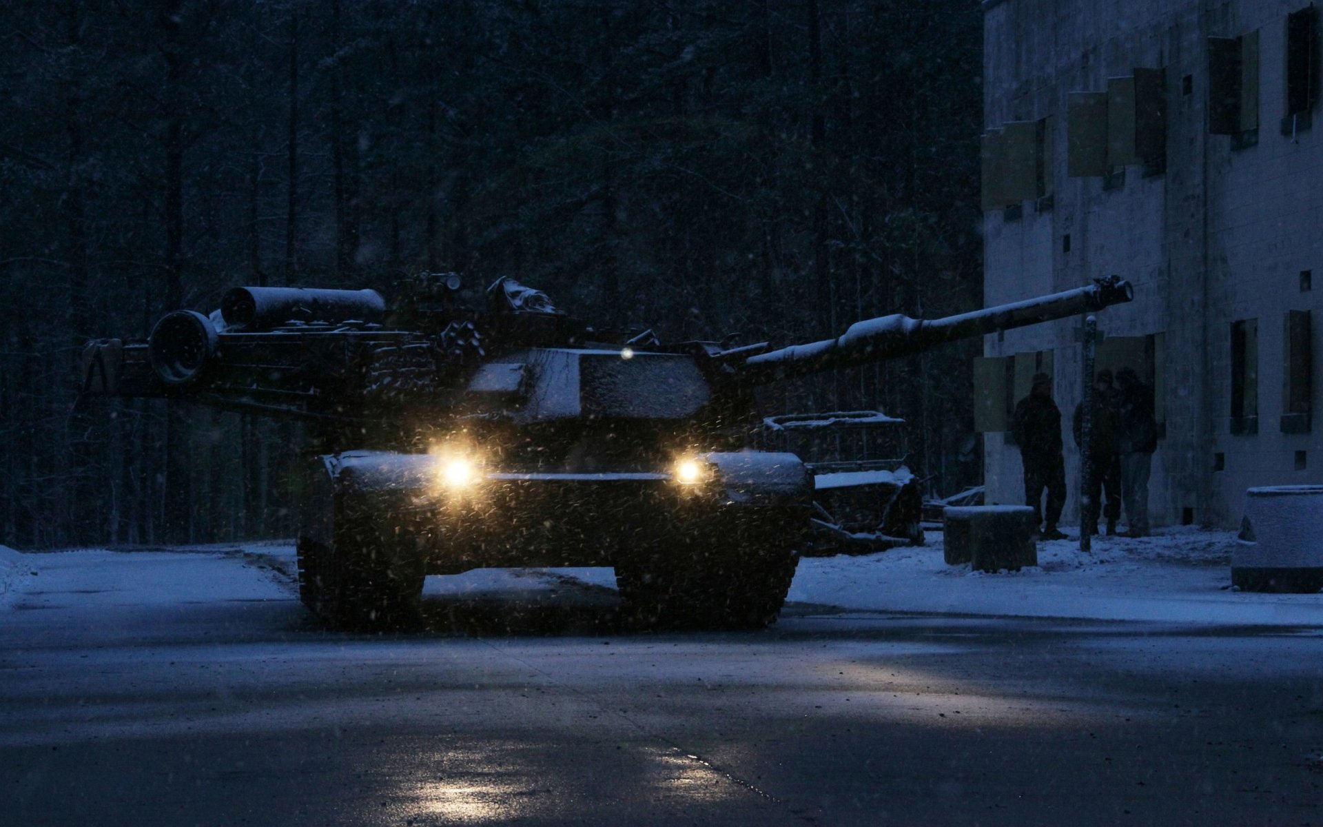 Stealth Night Patrol: HD Military Tank in Action