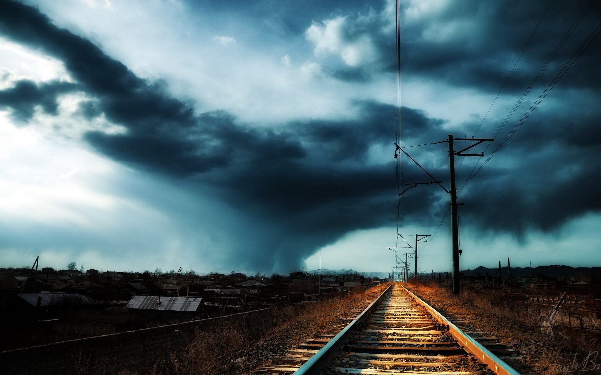 Download Nature Storm HD Wallpaper