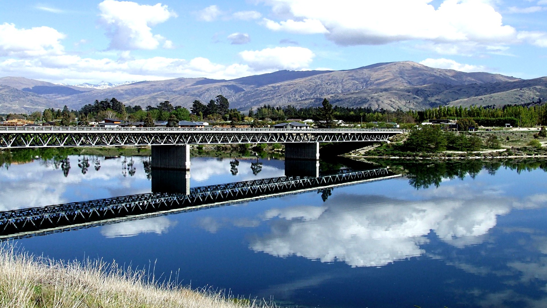Download Man Made Bridge HD Wallpaper