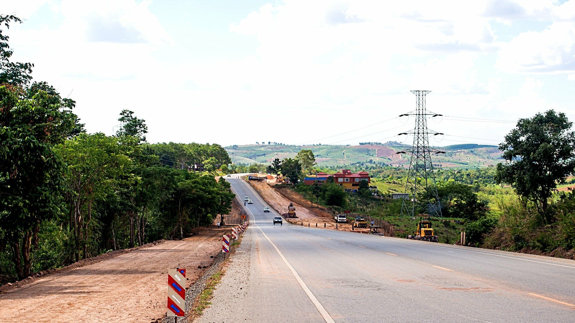 Download Man Made Road HD Wallpaper