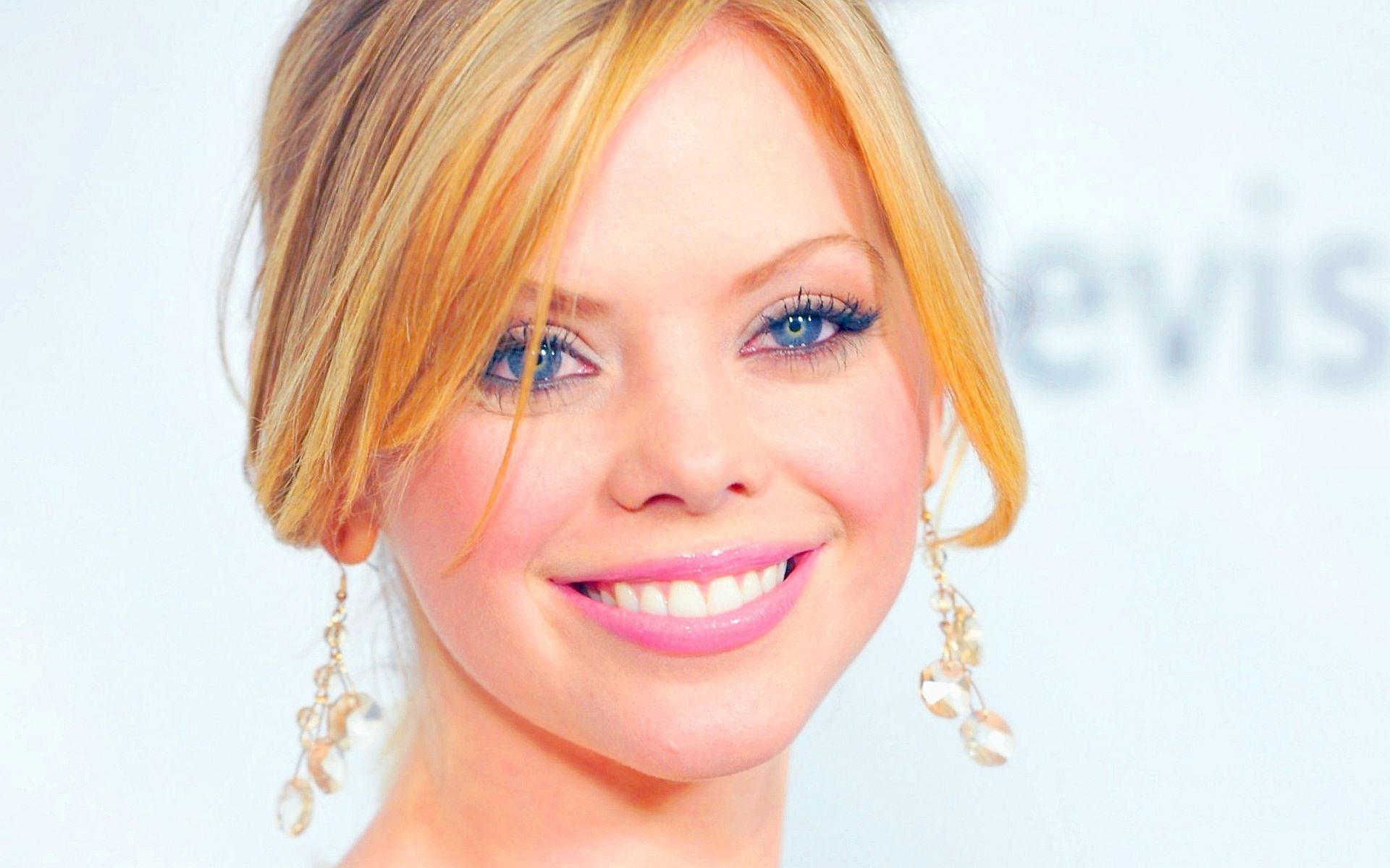 Women Dreama Walker HD Wallpaper