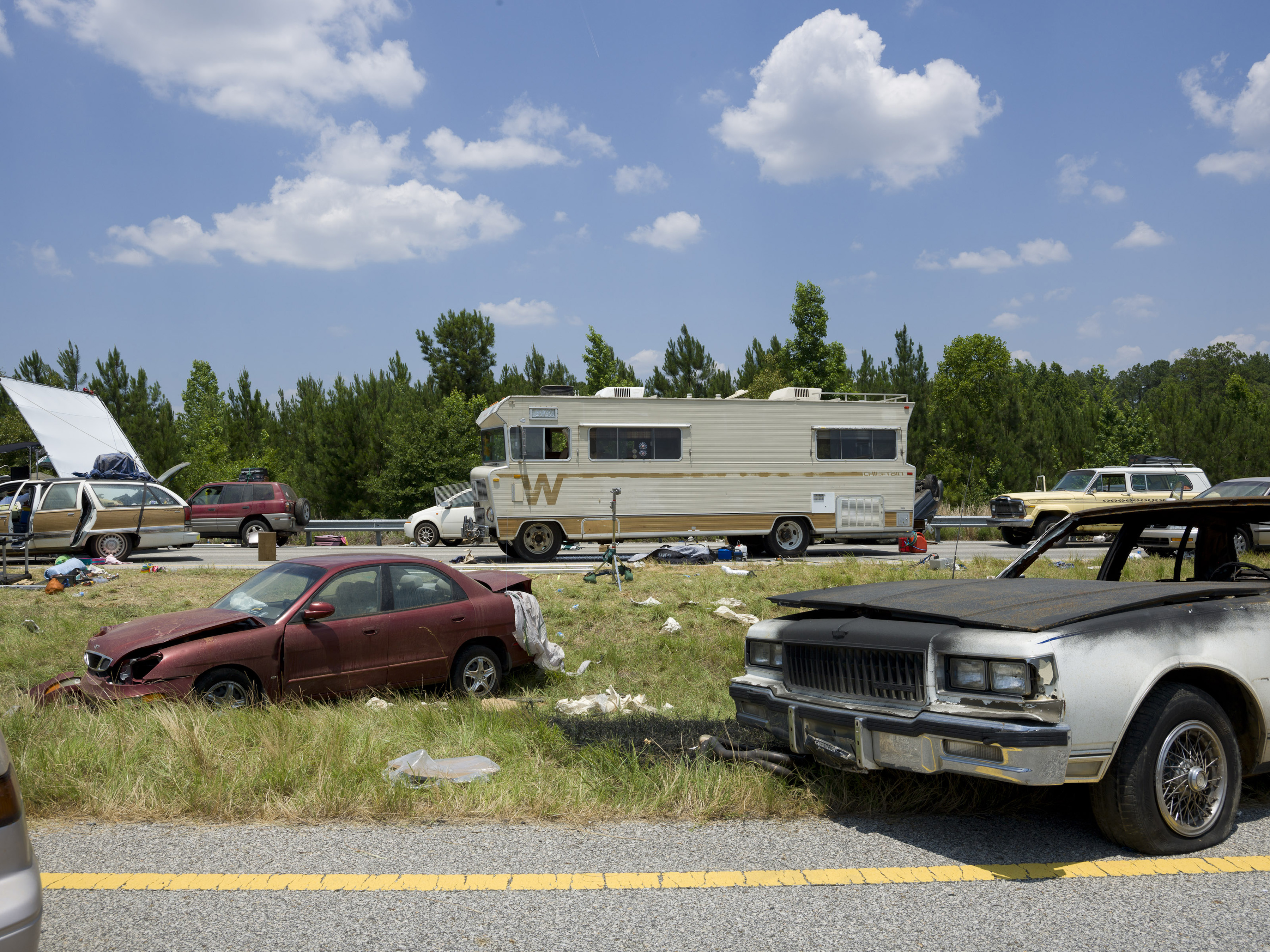 HD Wallpaper: The Walking Dead – Post-Apocalyptic Scene