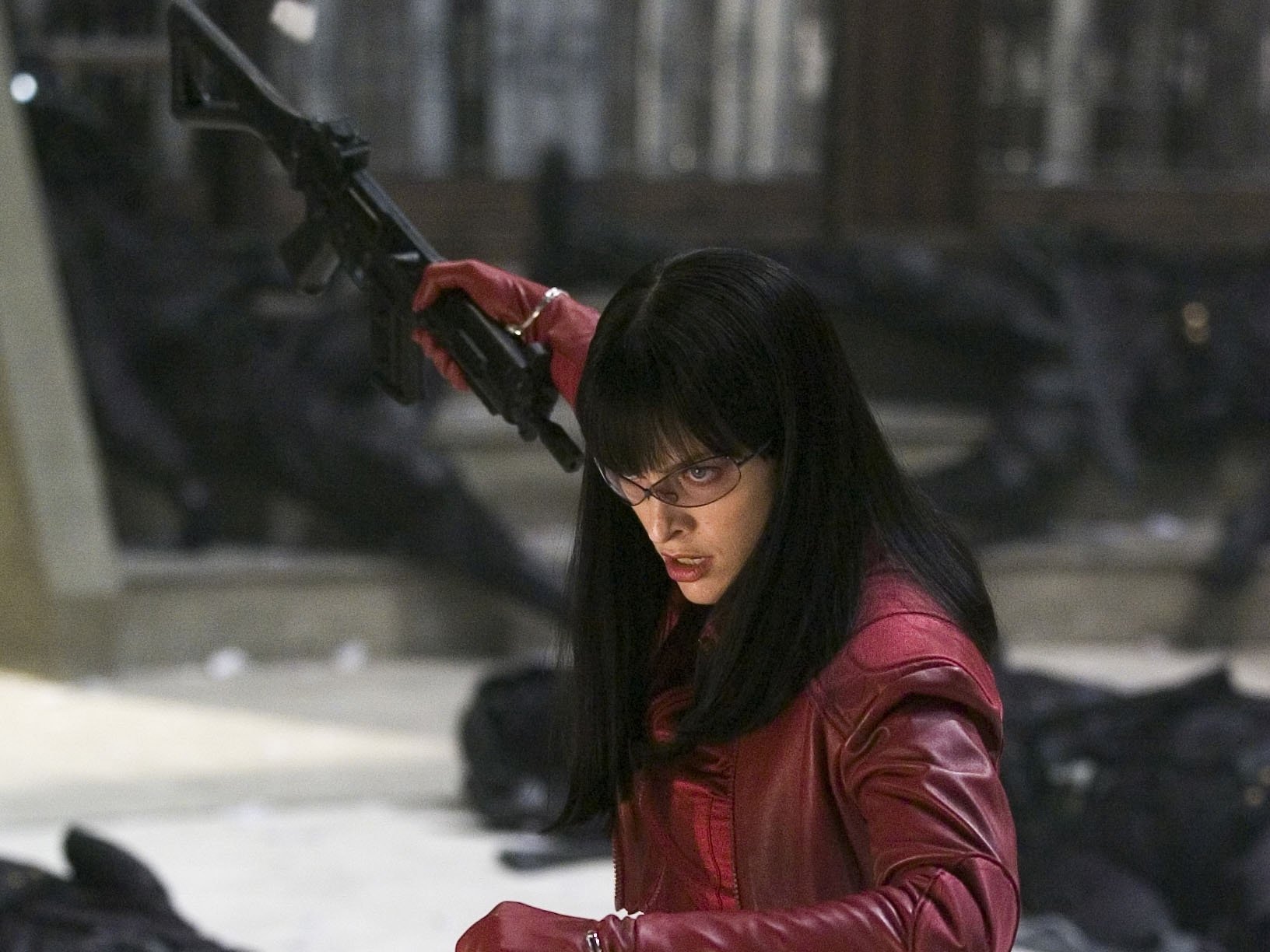 Milla Jovovich Ultraviolet Sword Ultraviolet Internet Movie Firearms