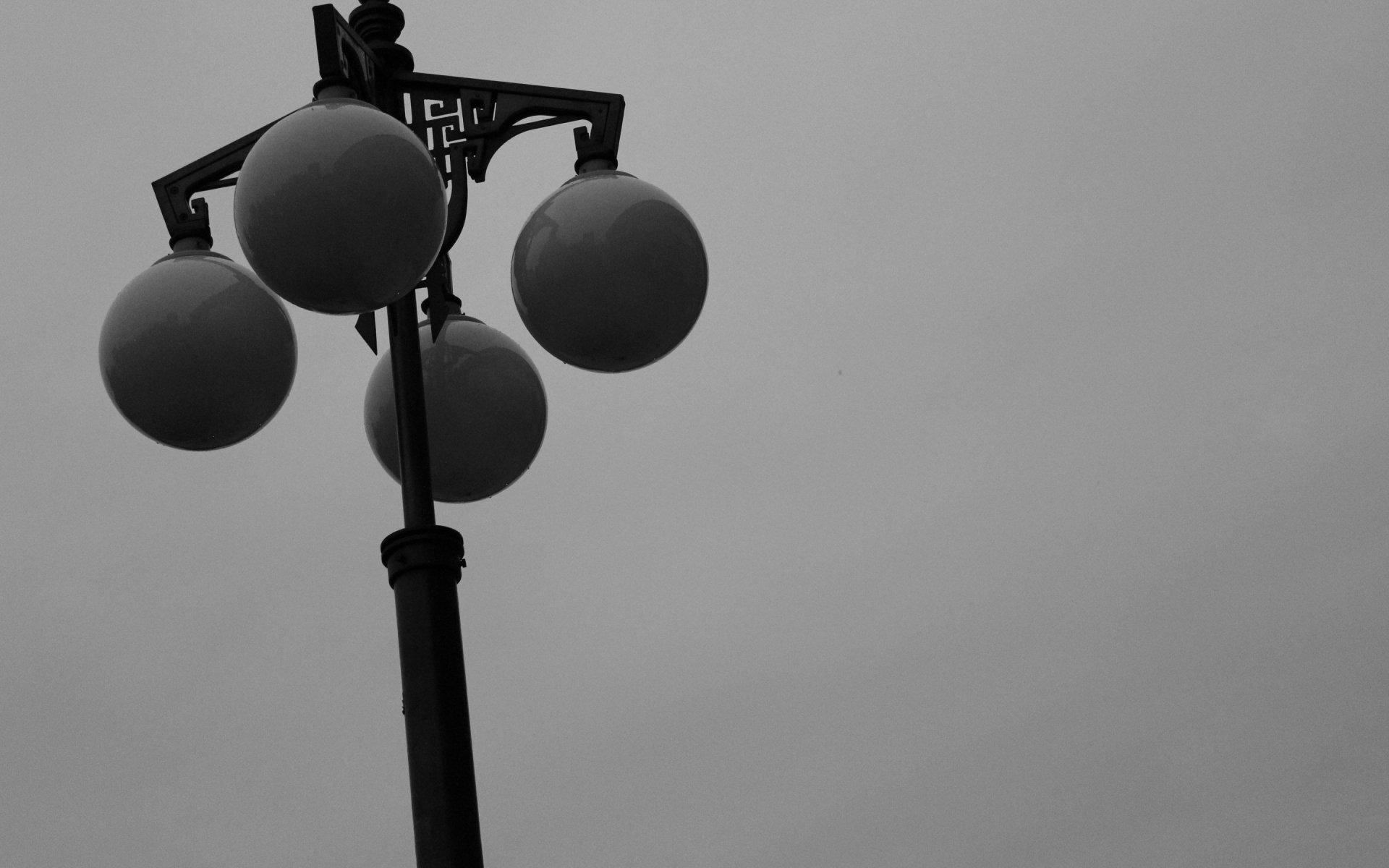 Download Man Made Lamp Post HD Wallpaper