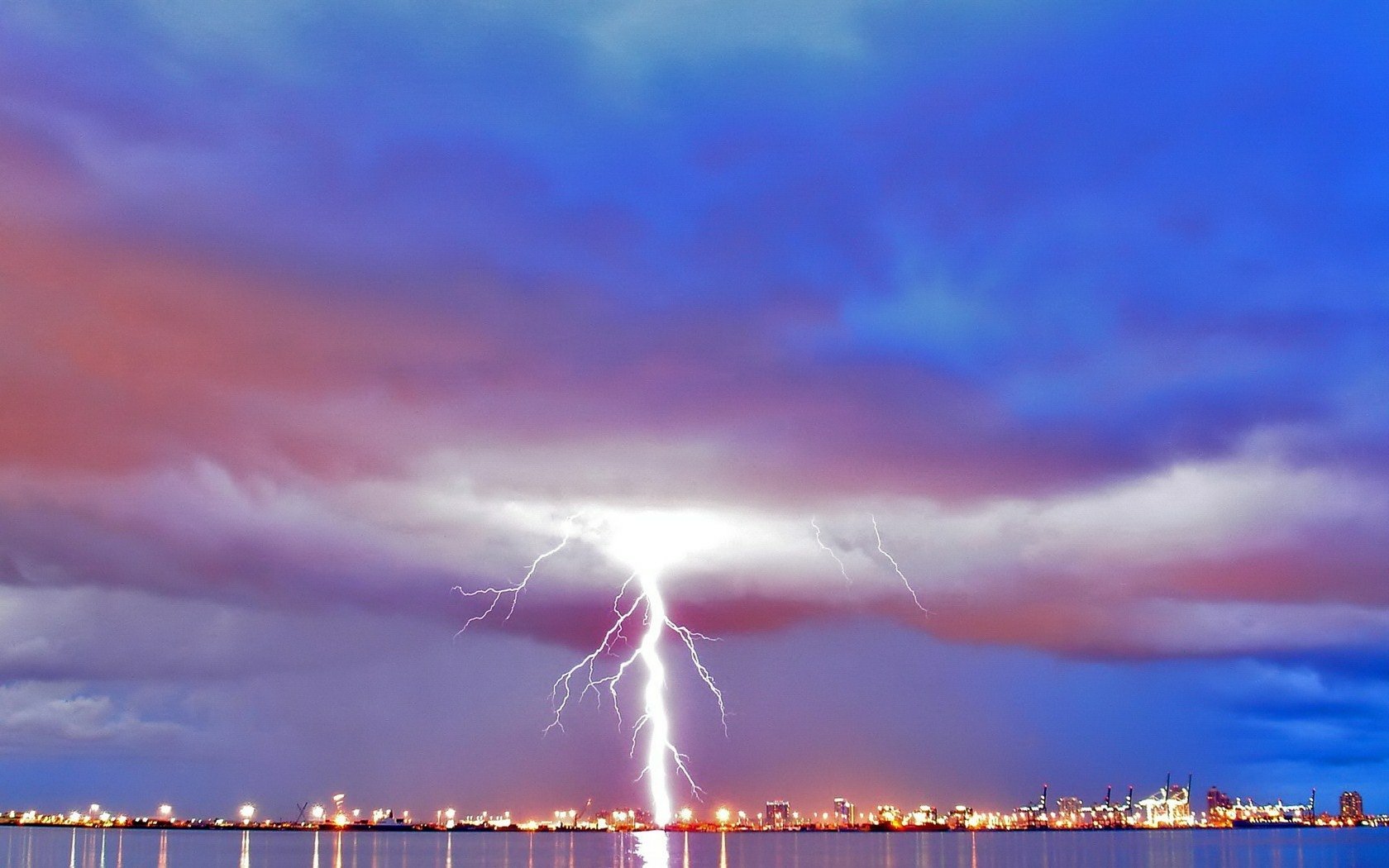 Download Night Photography Lightning Wallpaper